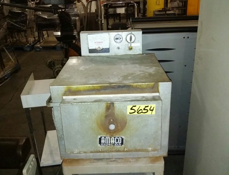 iBid Lot # 5654 - Amaco Electric Kiln w/Stand
