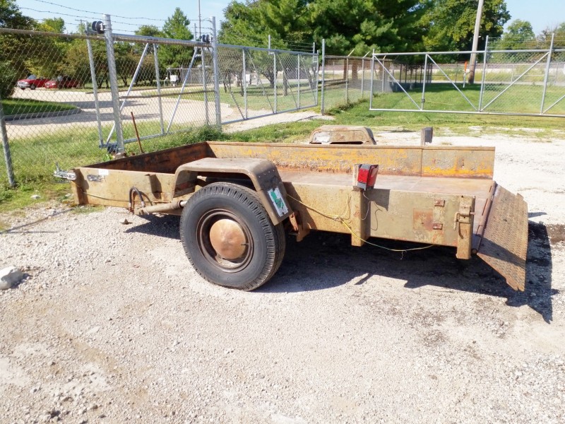 iBid Lot # 6892 - Trailevator by Magline Tilt Bed Utility Trailer (no title