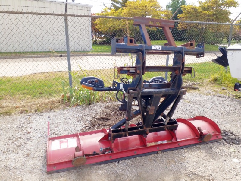 iBid Lot # 7162 - The Boss RT3 Snow Plow Set-Up