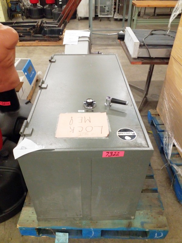 iBid Lot # 7322 - Protectall Safe (no combination)