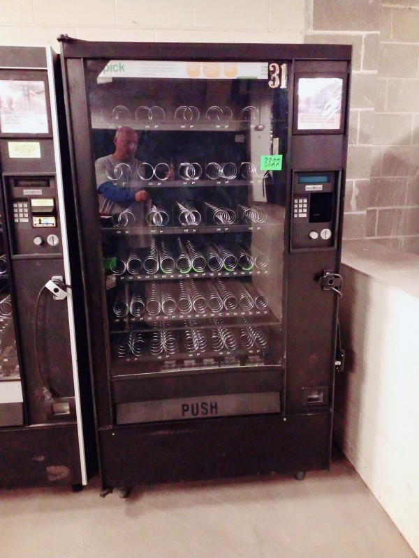 iBid Lot # 8822 - Spiral Snack Vending Machine
