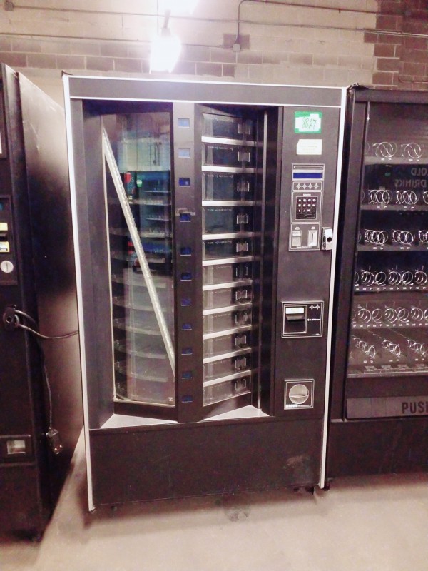 iBid Lot # 8827 - Carousel Vending Machine