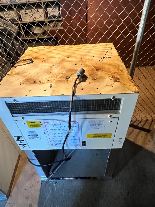 IBid Laboratory Fume Hood IBid Laboratory Fume Hood