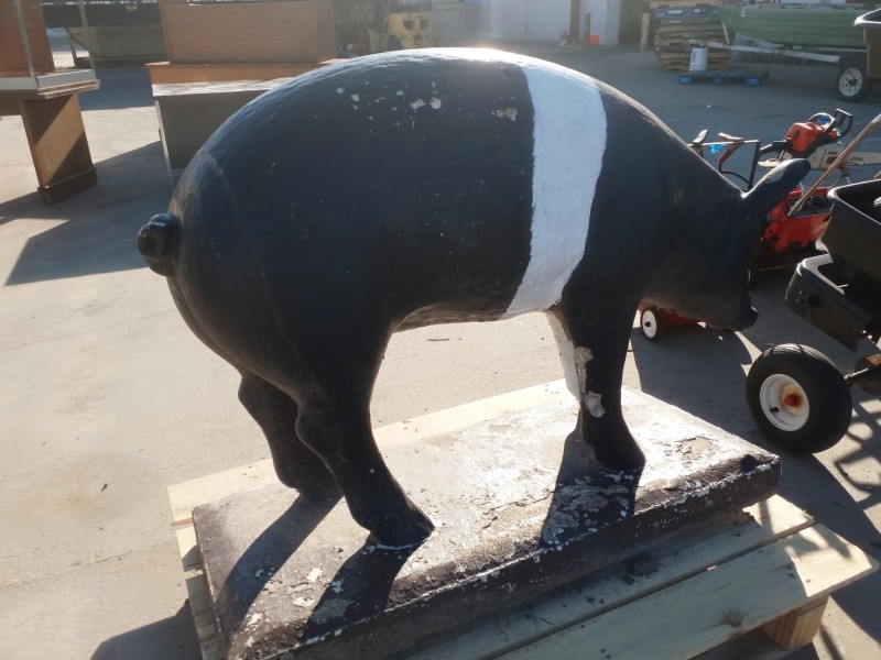iBid Lot #3268 Concrete Pig Statue