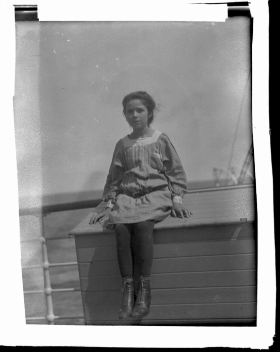 [Elizabeth Williams, SS Guiana] | 1International Center of Photography