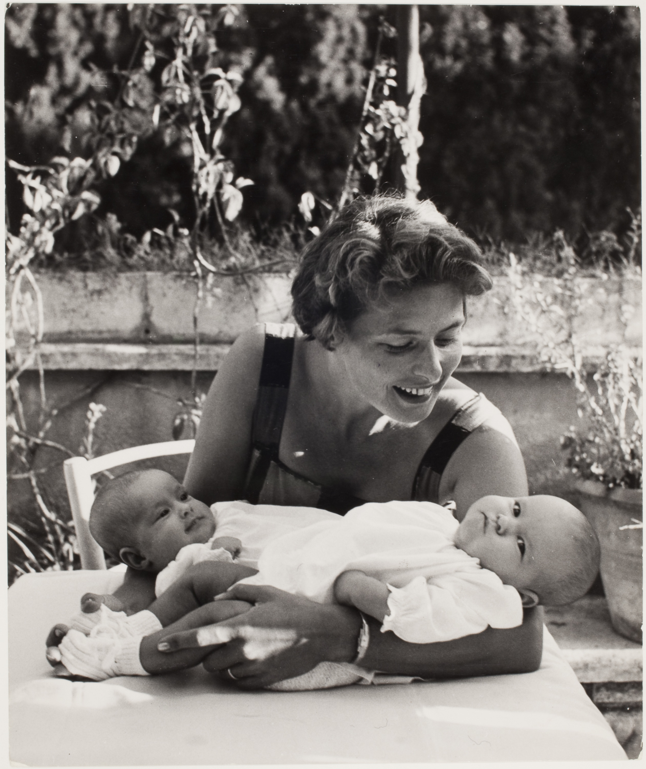 [Ingrid Bergman and her baby twins, Italy] | International Center of ...