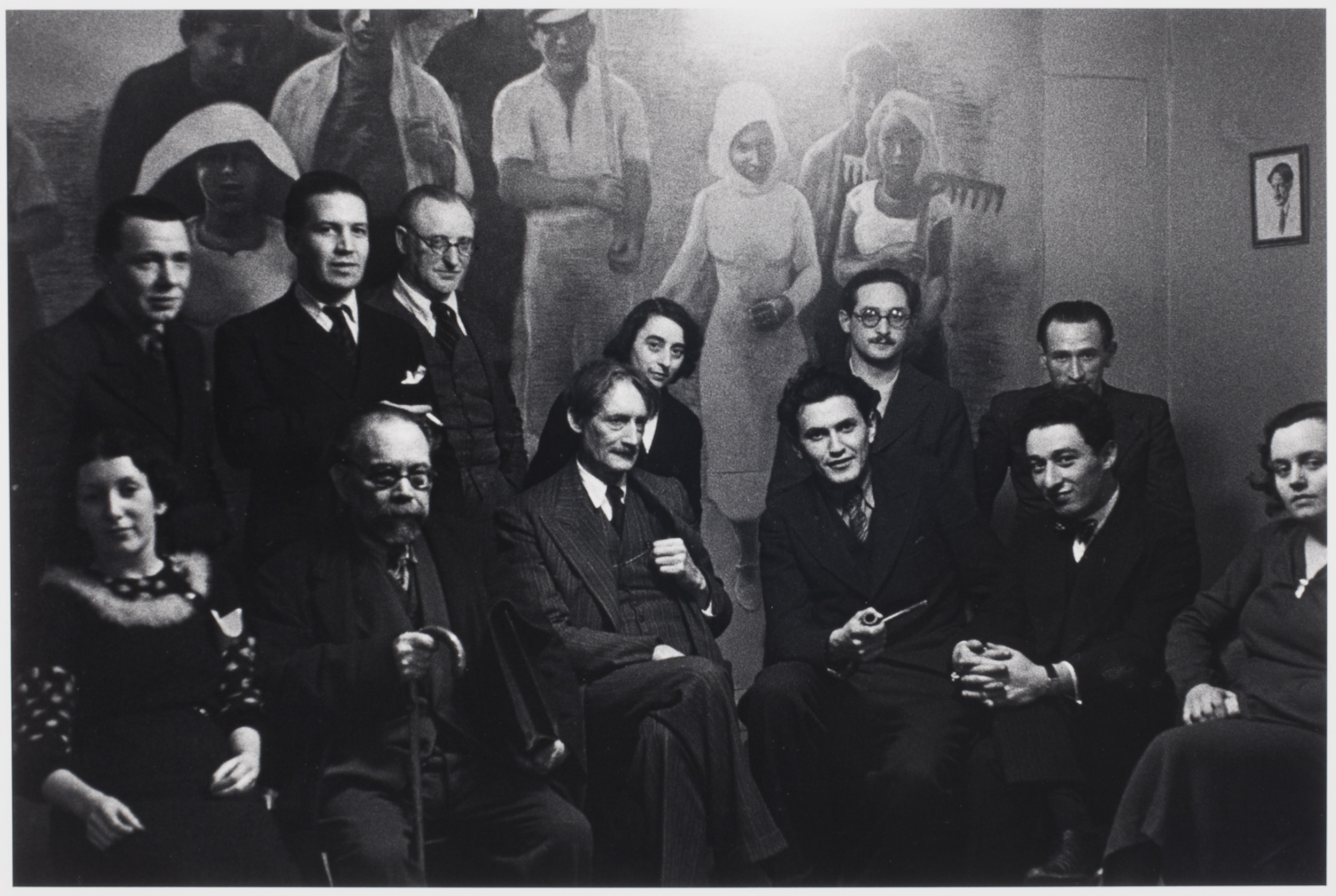 [Group of French intellectuals, including Henri Barbusse, in front of ...