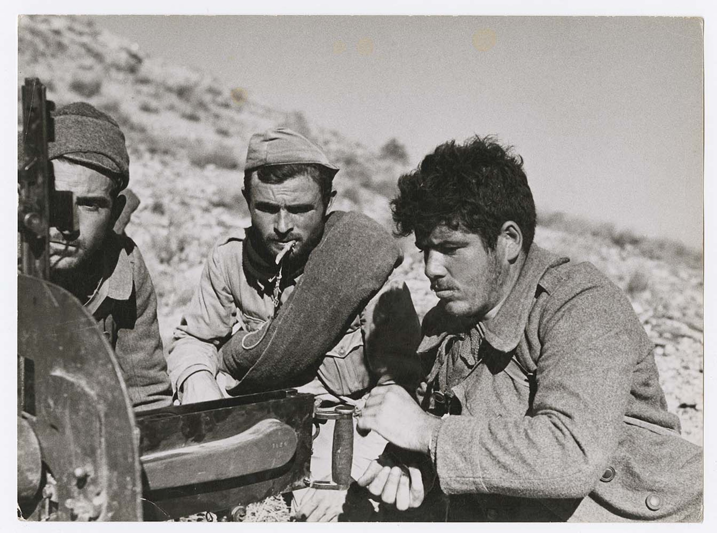 This Is War! Robert Capa at Work | International Center of Photography