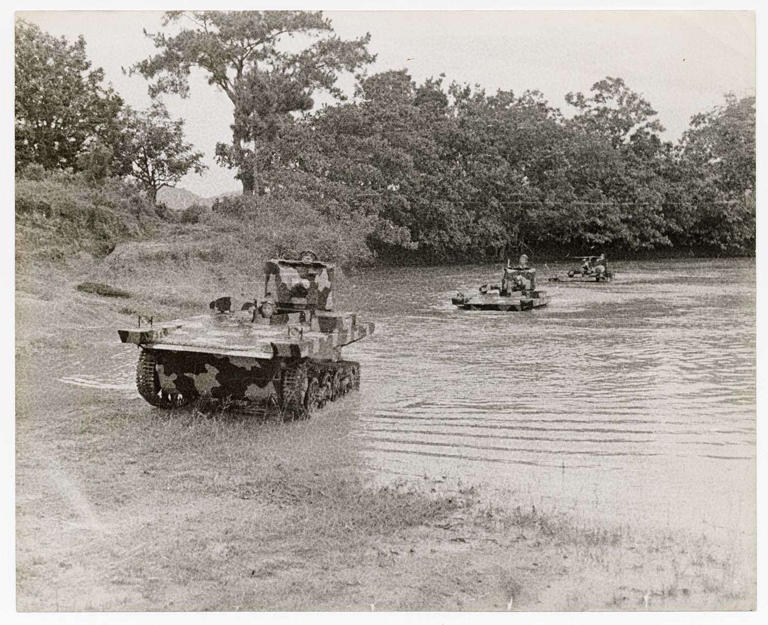 [Amphibious tanks moving through water, Guangzhou, China ...