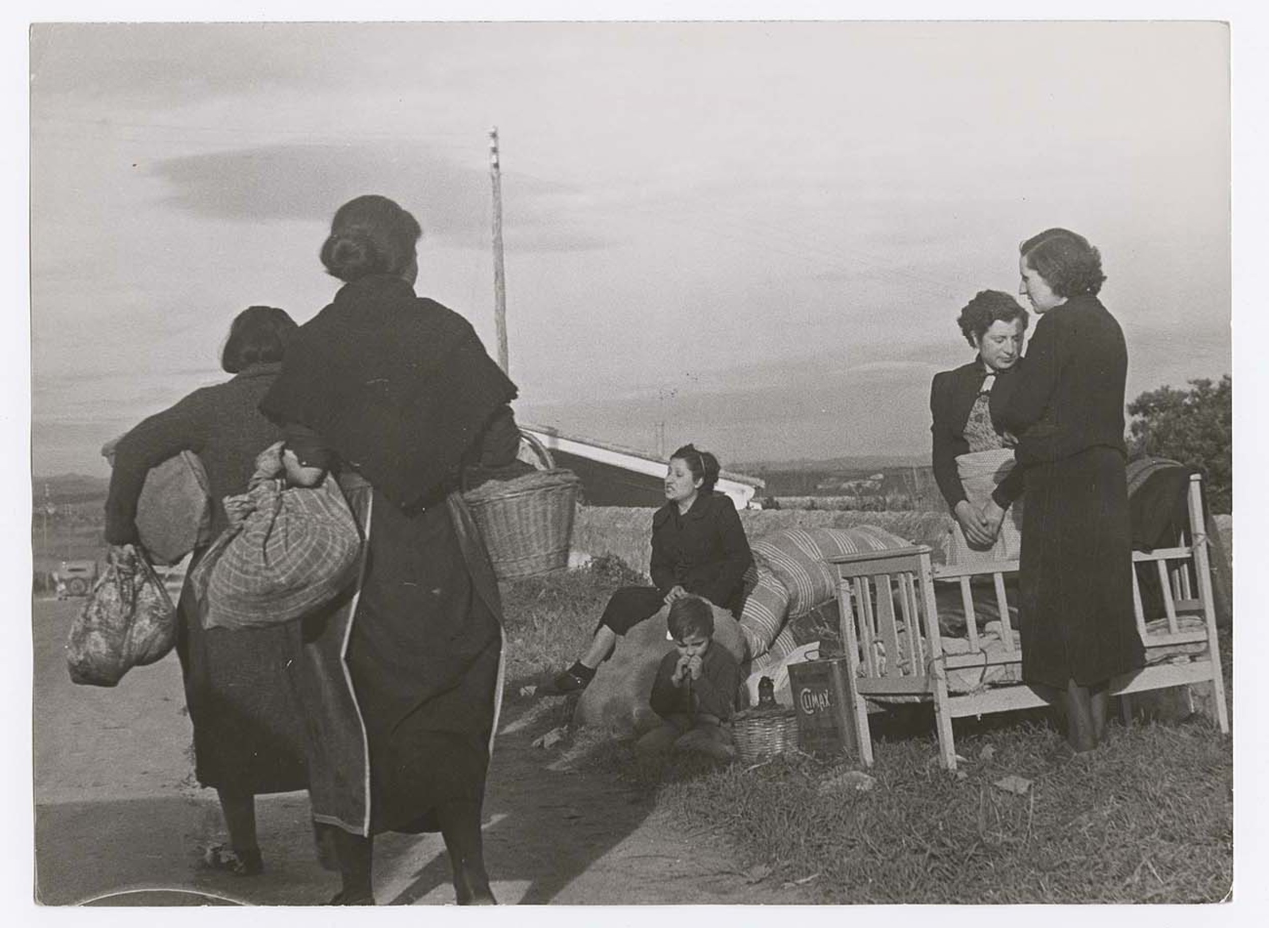 This Is War! Robert Capa at Work | International Center of Photography
