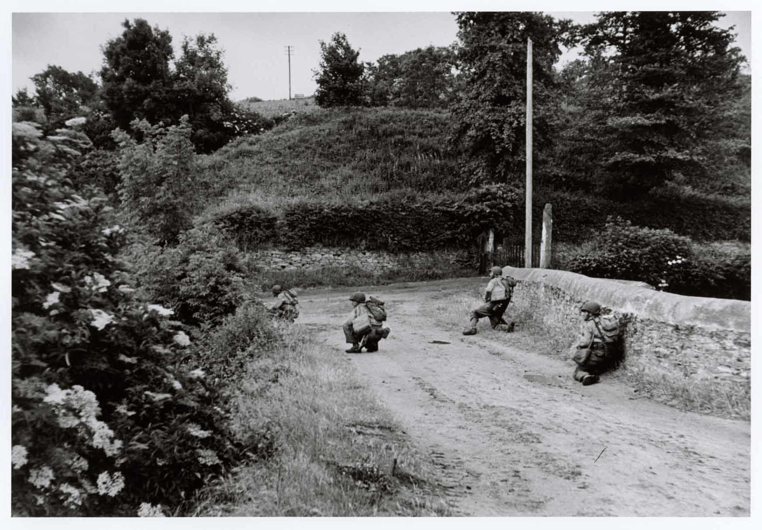 Robert Capa 1944 | International Center of Photography