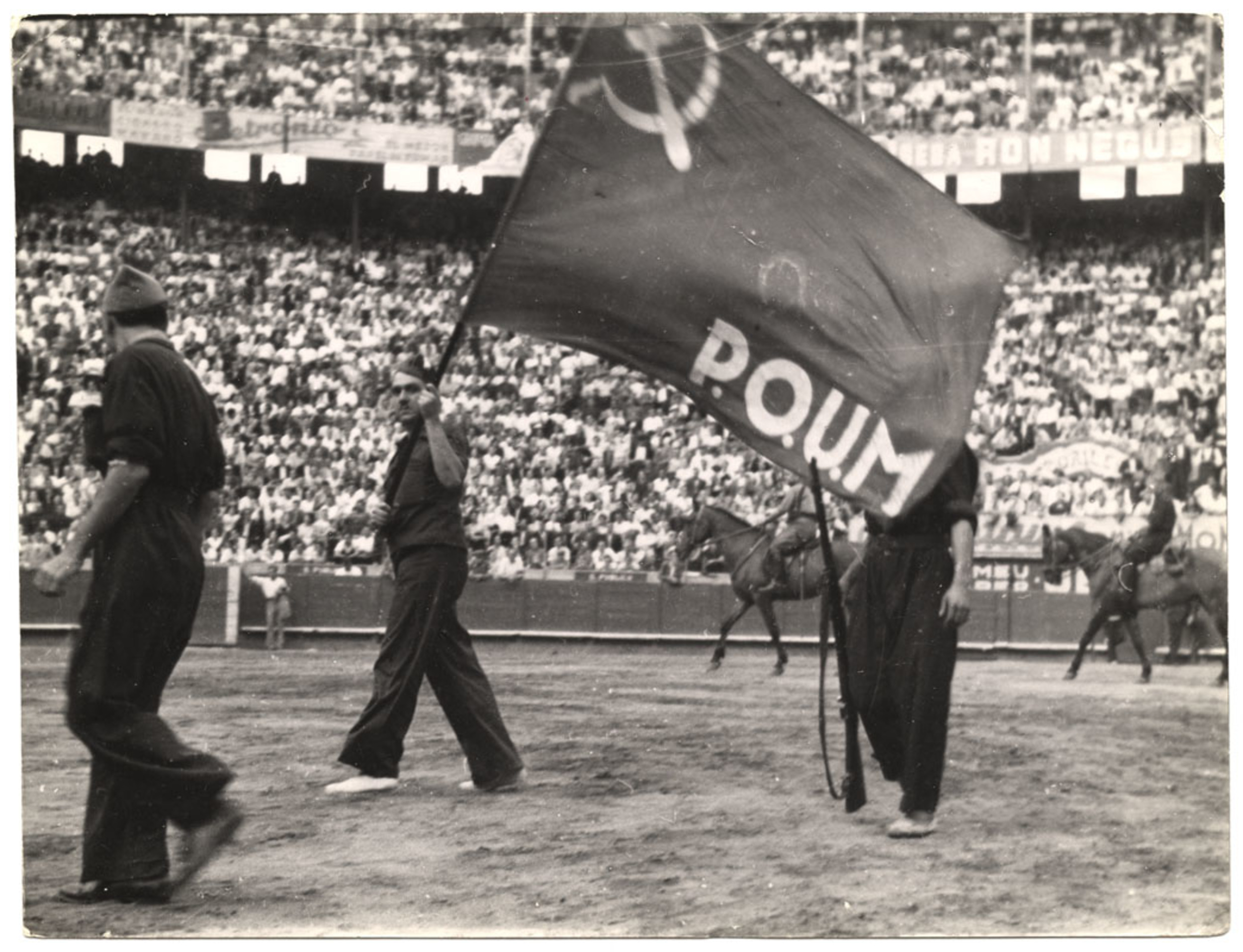 [P.O.U.M. (Partido Obrero de Unificacion Marxista) bullfight, Barcelona ...