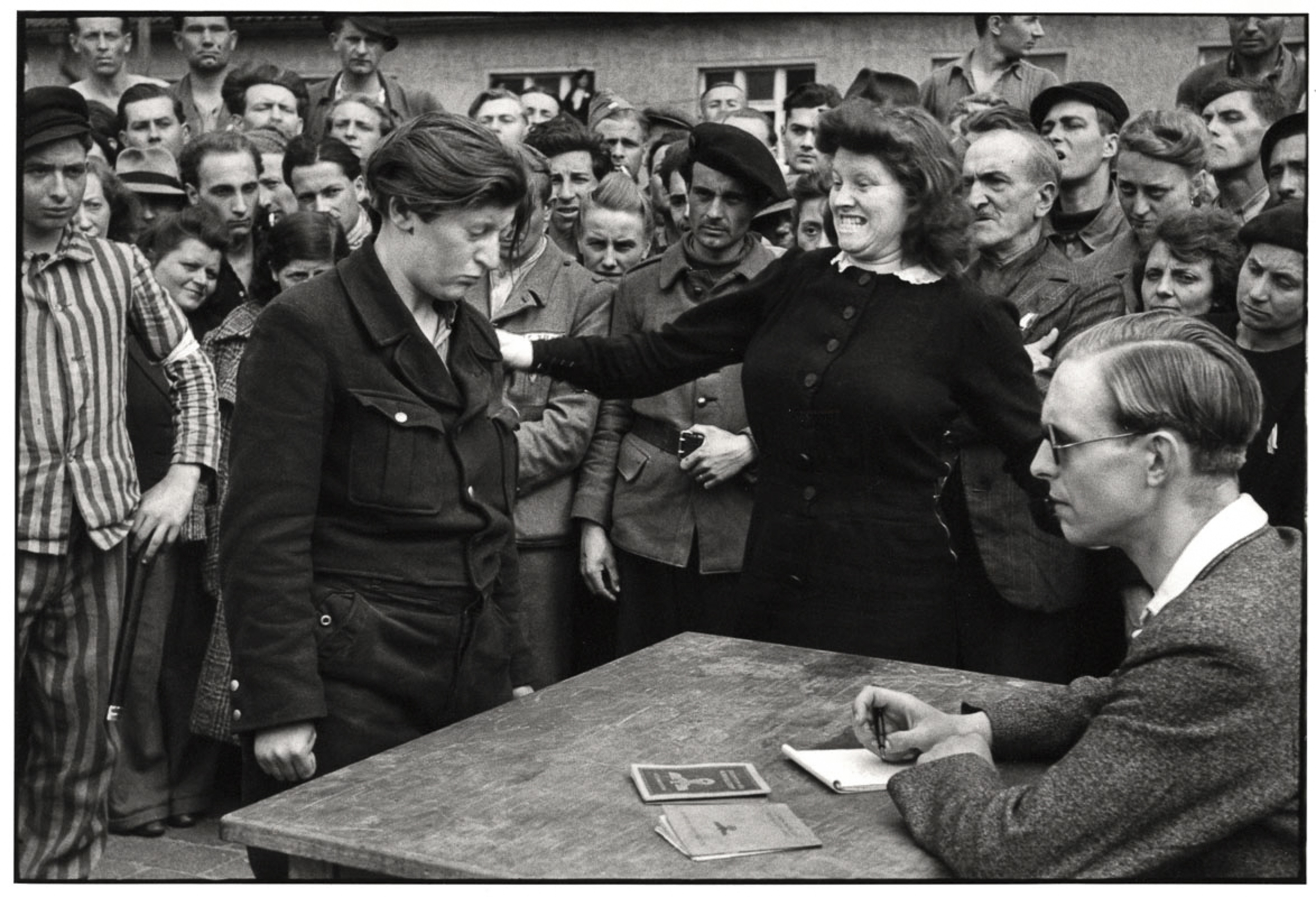 Gestapo informer recognized by a women she had denounced, deportation ...