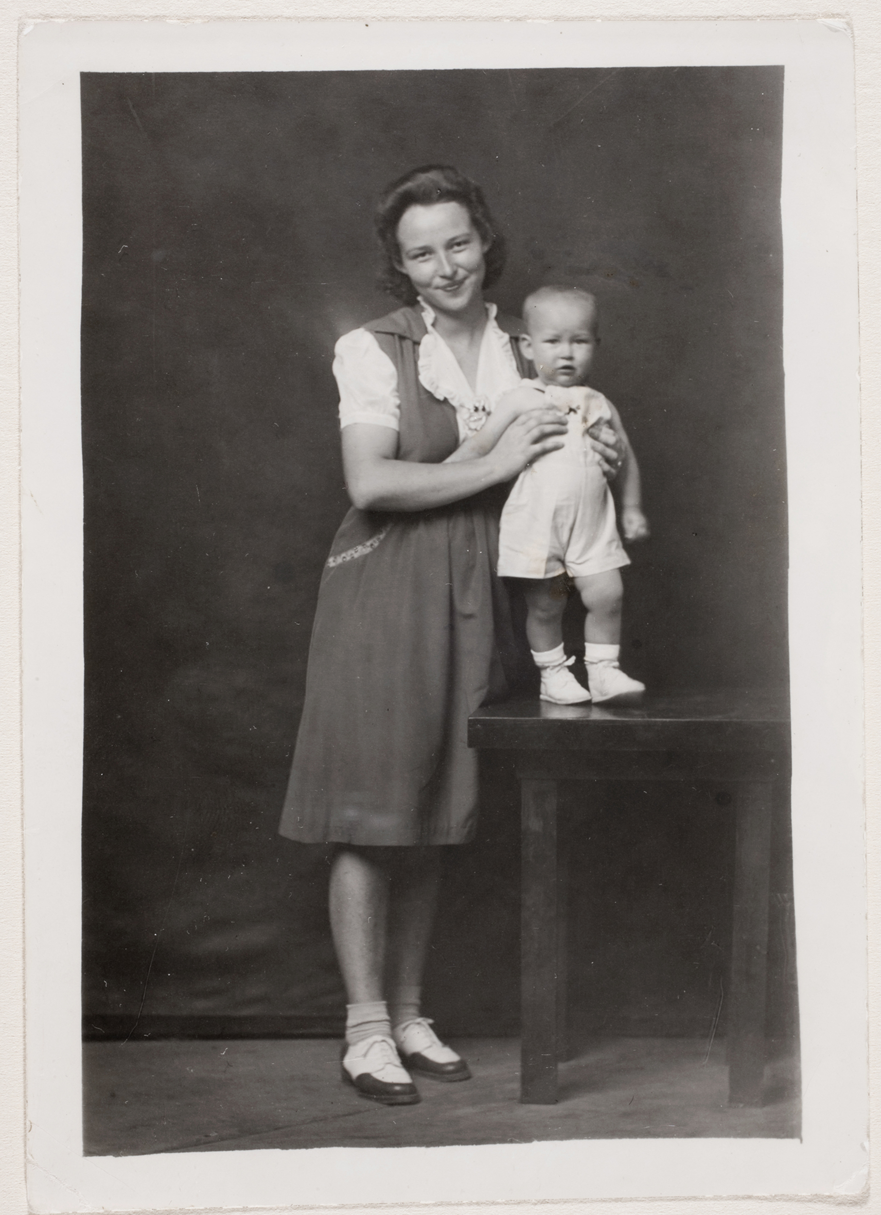 Edith and Loye Sloan | International Center of Photography