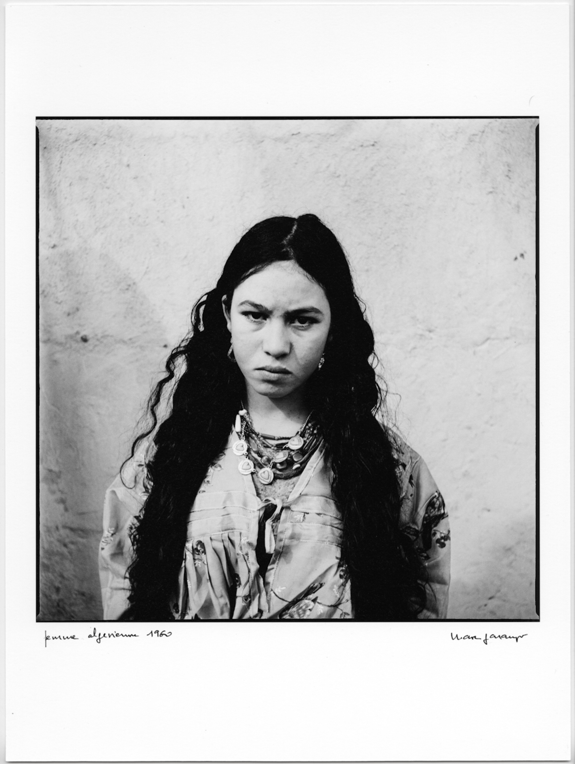 Femmes Algeriennes 1960 | International Center of Photography