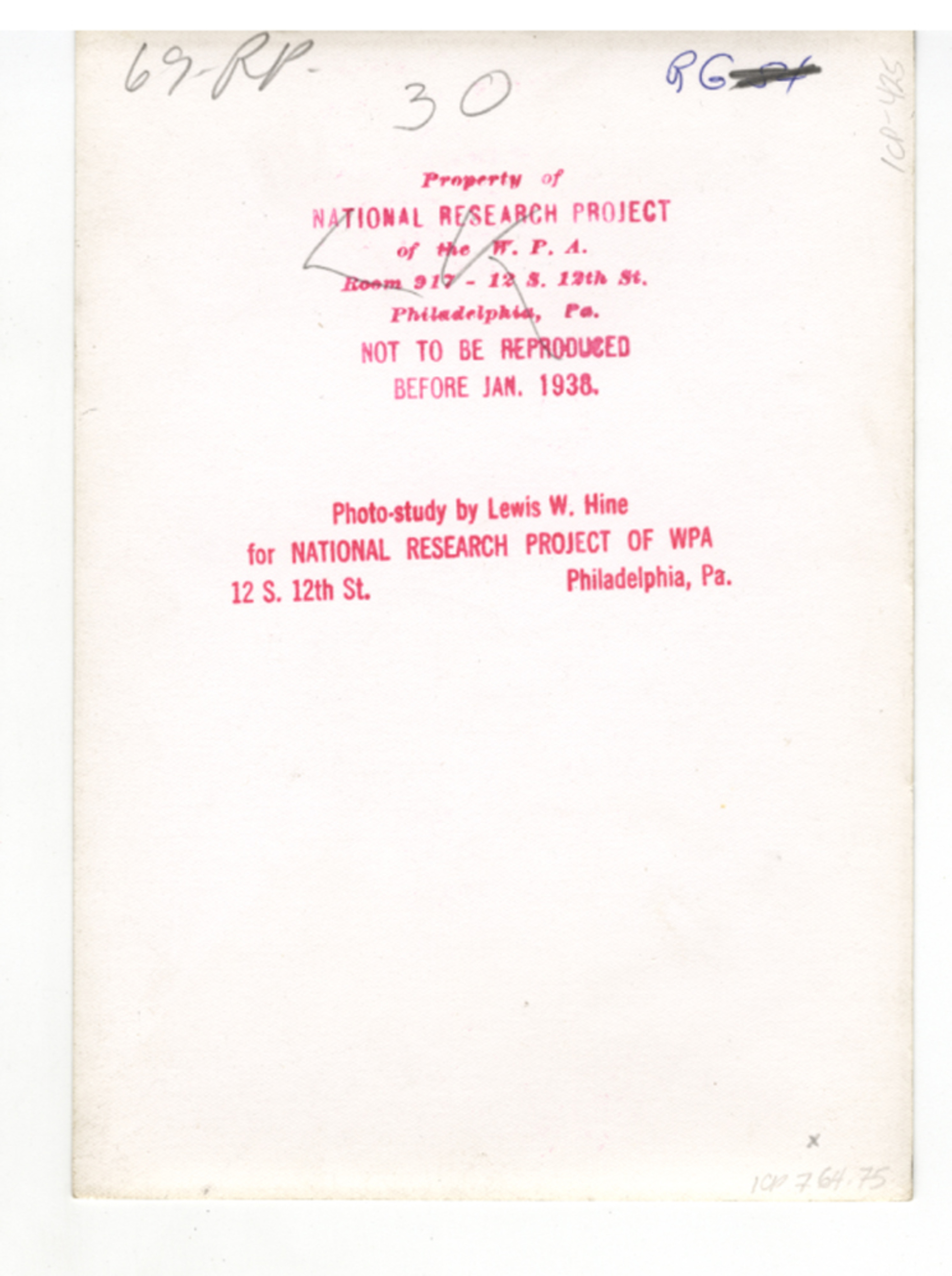 [Worker warping rayon on cone creel, William Skinner and Sons, Holyoke ...
