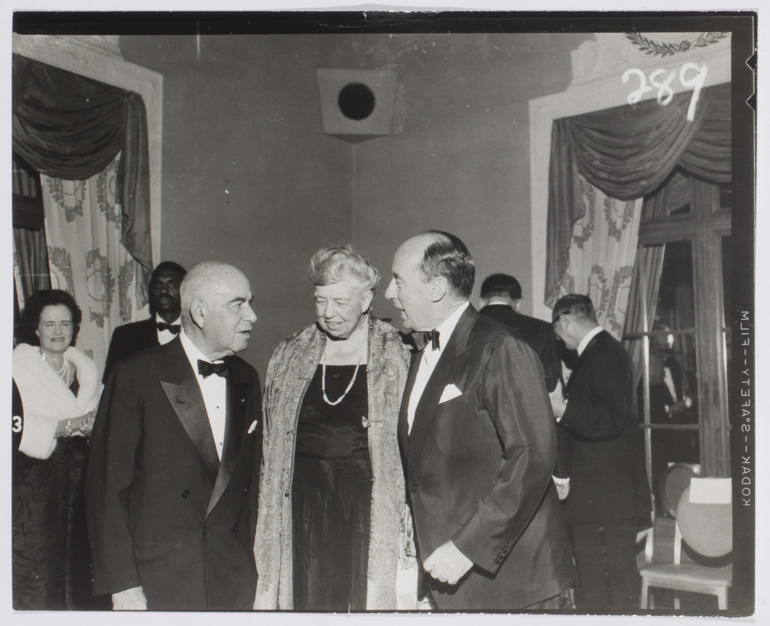 [Herbert H. Lehman, Eleanor Roosevelt, and Adlai Stevenson talking ...