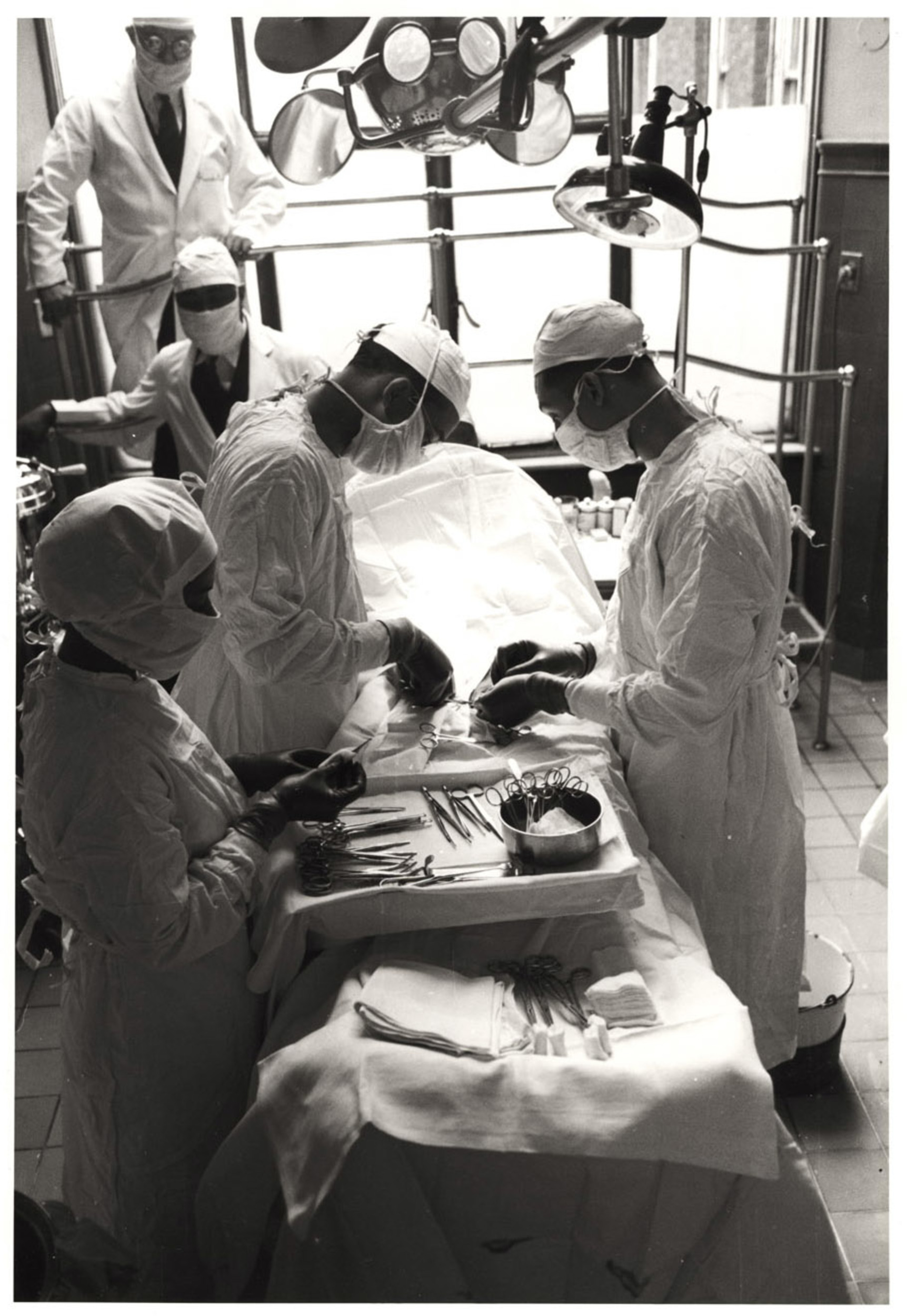 Operation at Provident Hospital | International Center of Photography