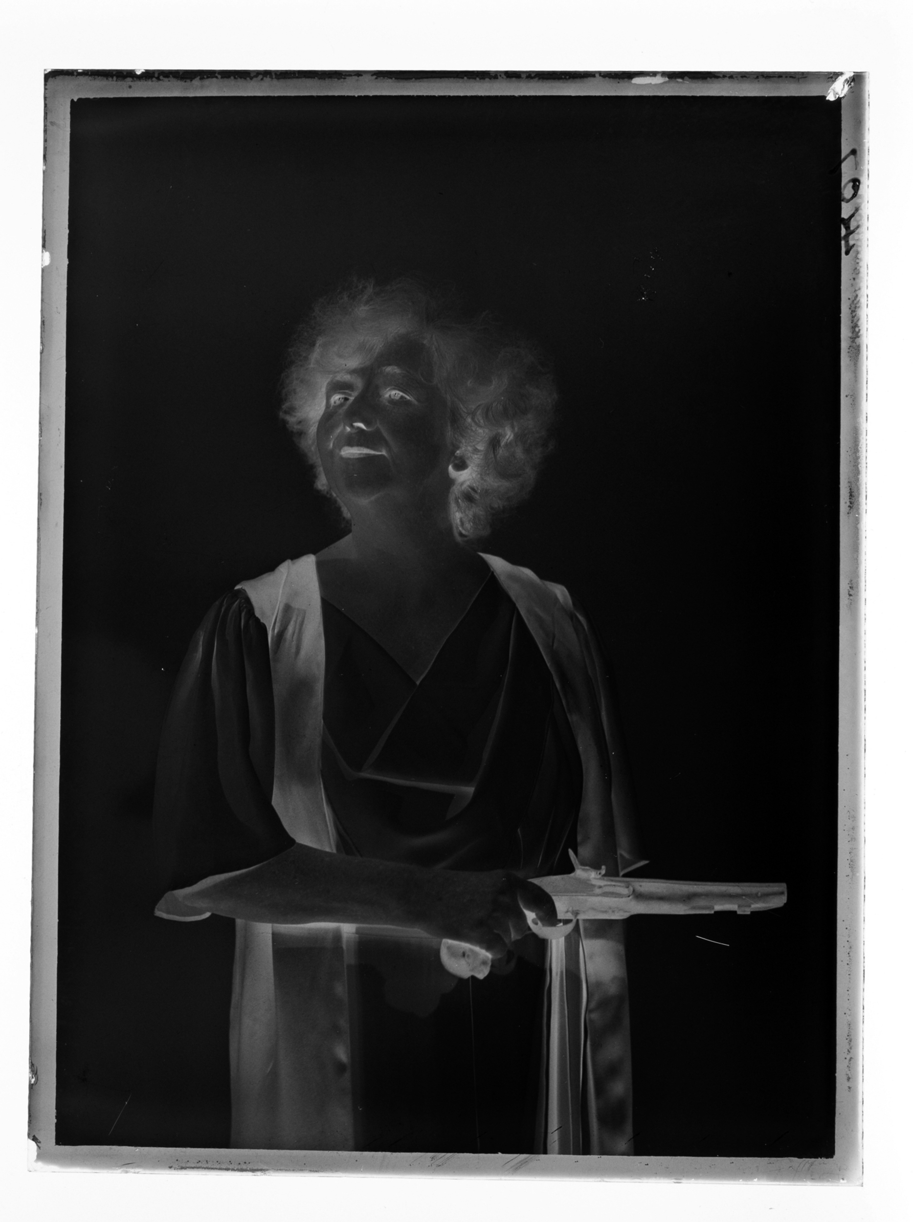 [Cecilia Loftus as Fannie Brice] | International Center of Photography