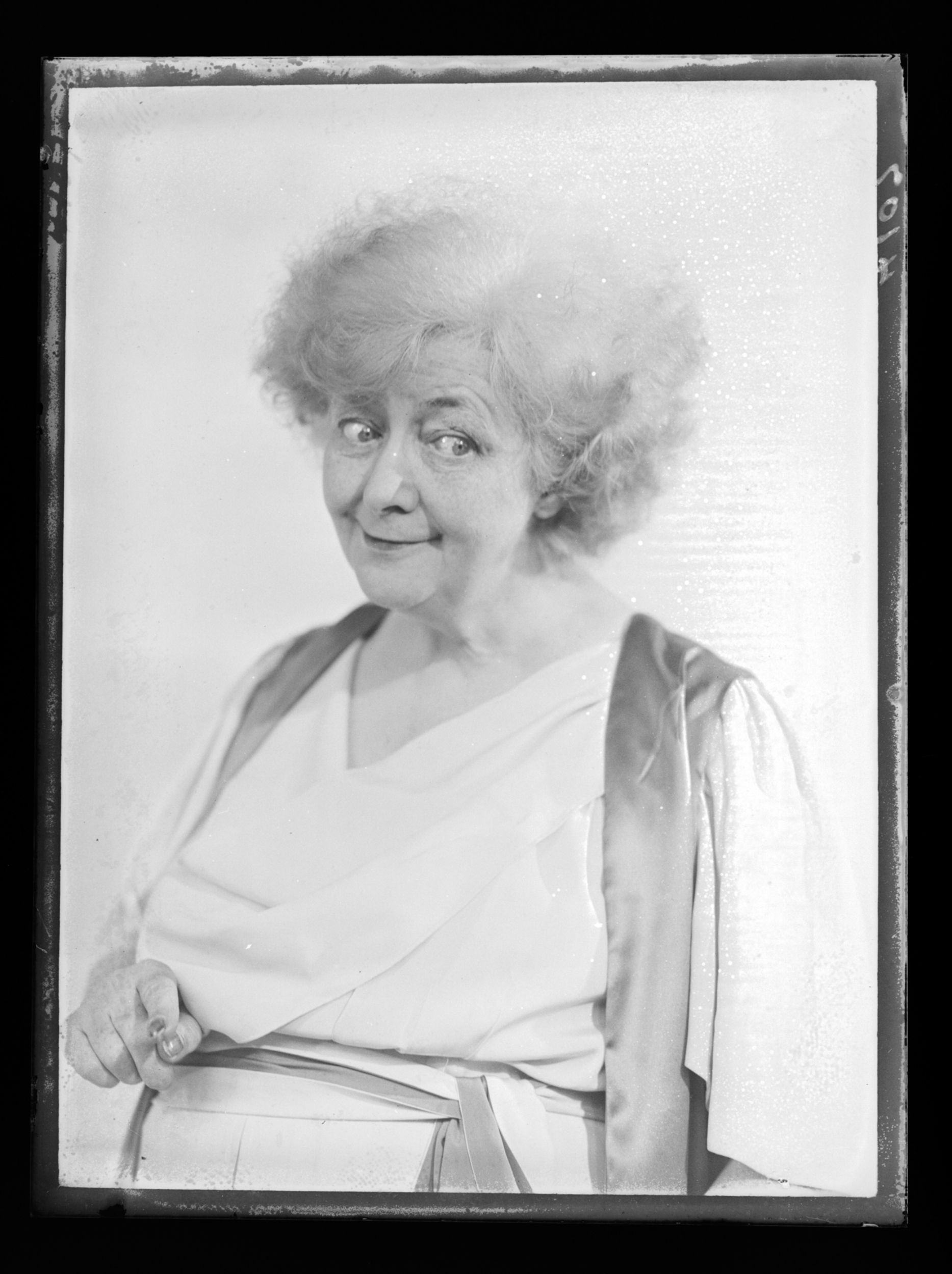 [Cecilia Loftus as Fannie Brice] | International Center of Photography
