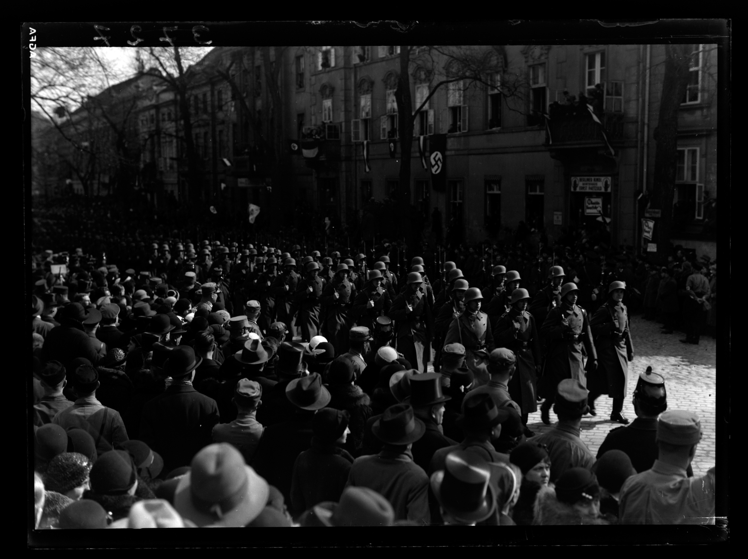 [Marching soldiers, Potsdam, Day of Potsdam] | International Center of ...