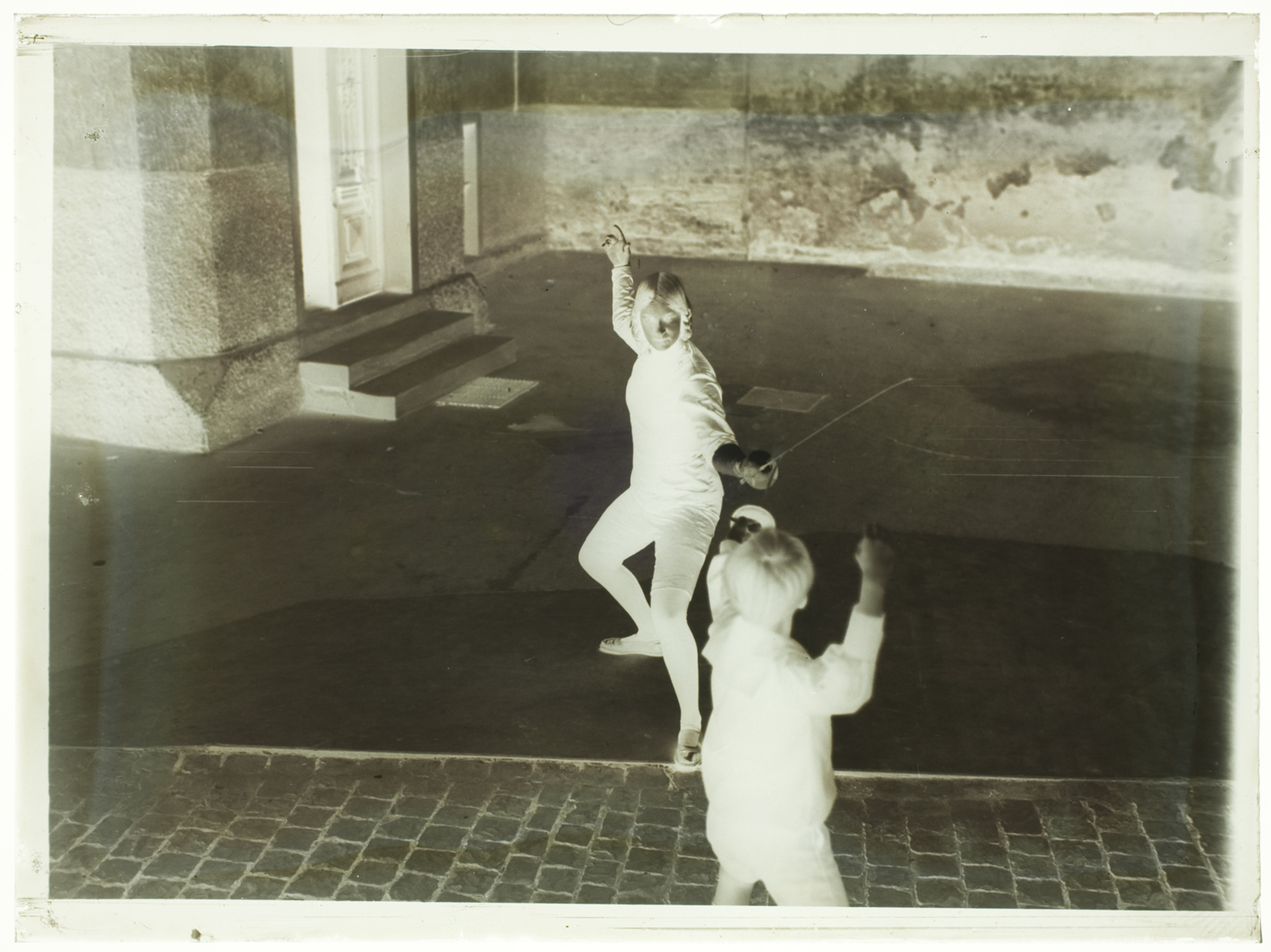 [Helene Mayer, Olympic champion fencer, with her brother, Offenbach ...