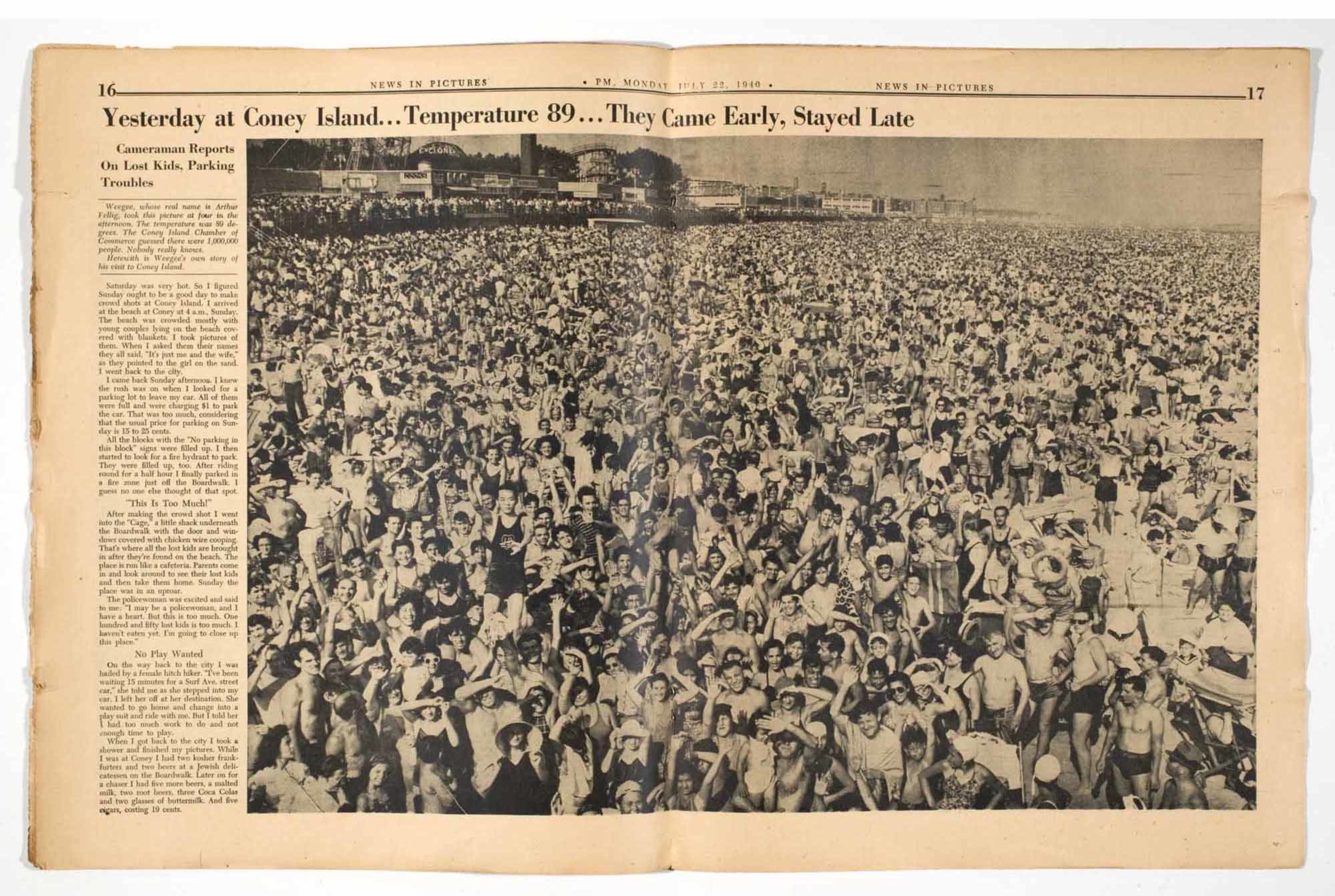 [Afternoon crowd at Coney Island, Brooklyn] | ICP