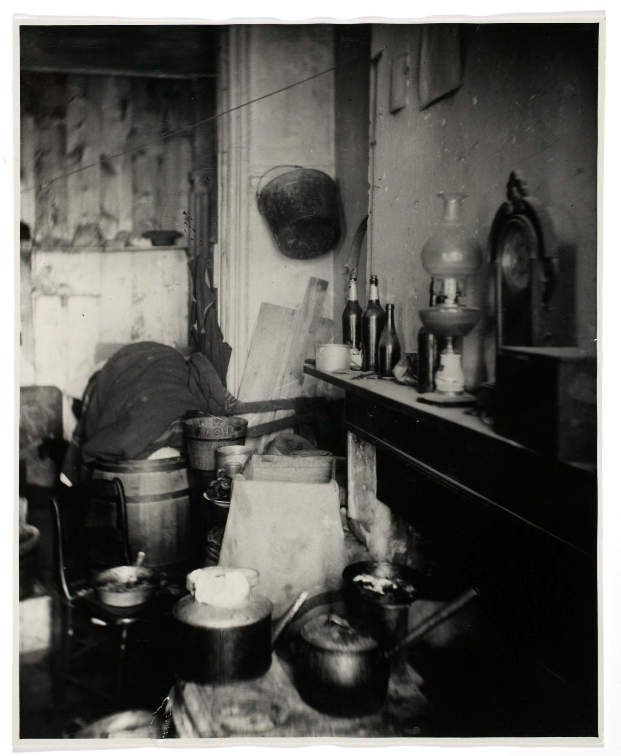 Italian flat, south Fifth Ave. | International Center of Photography