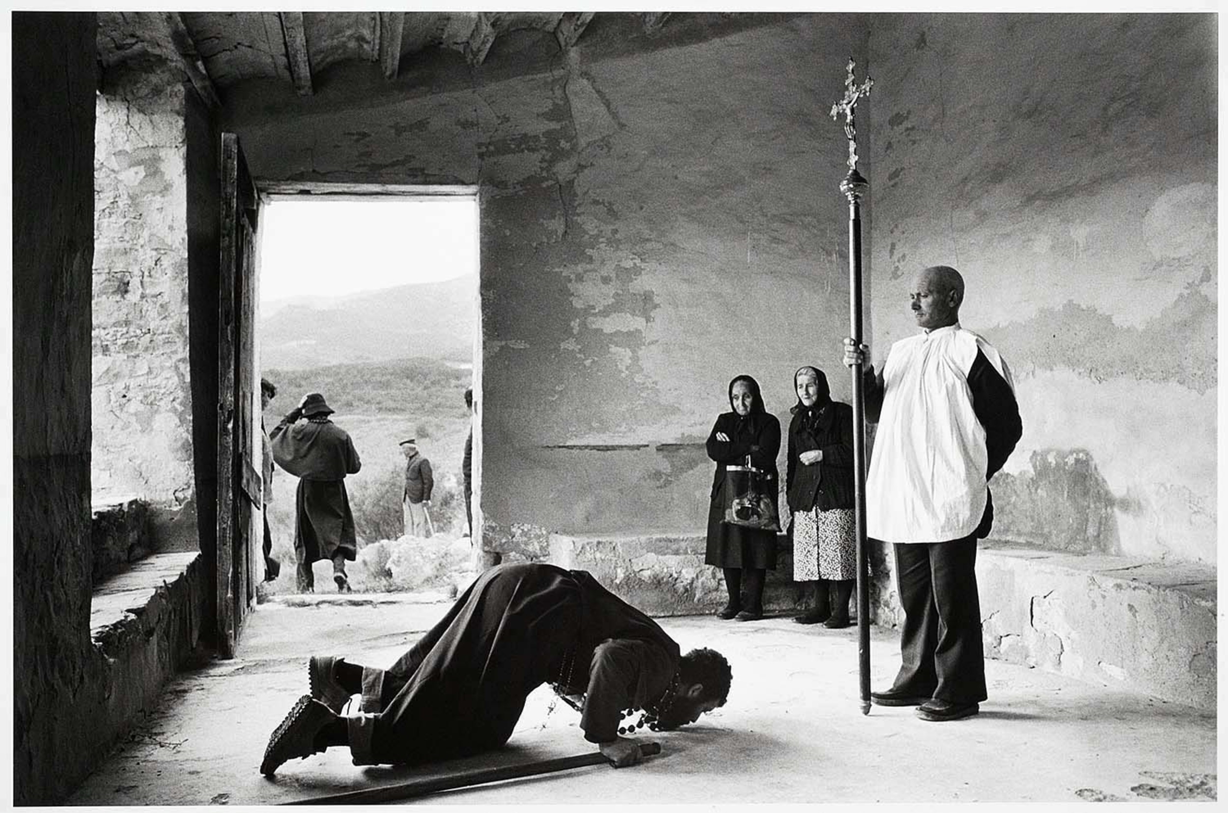 The Pilgrims of Usera, Spain | International Center of Photography