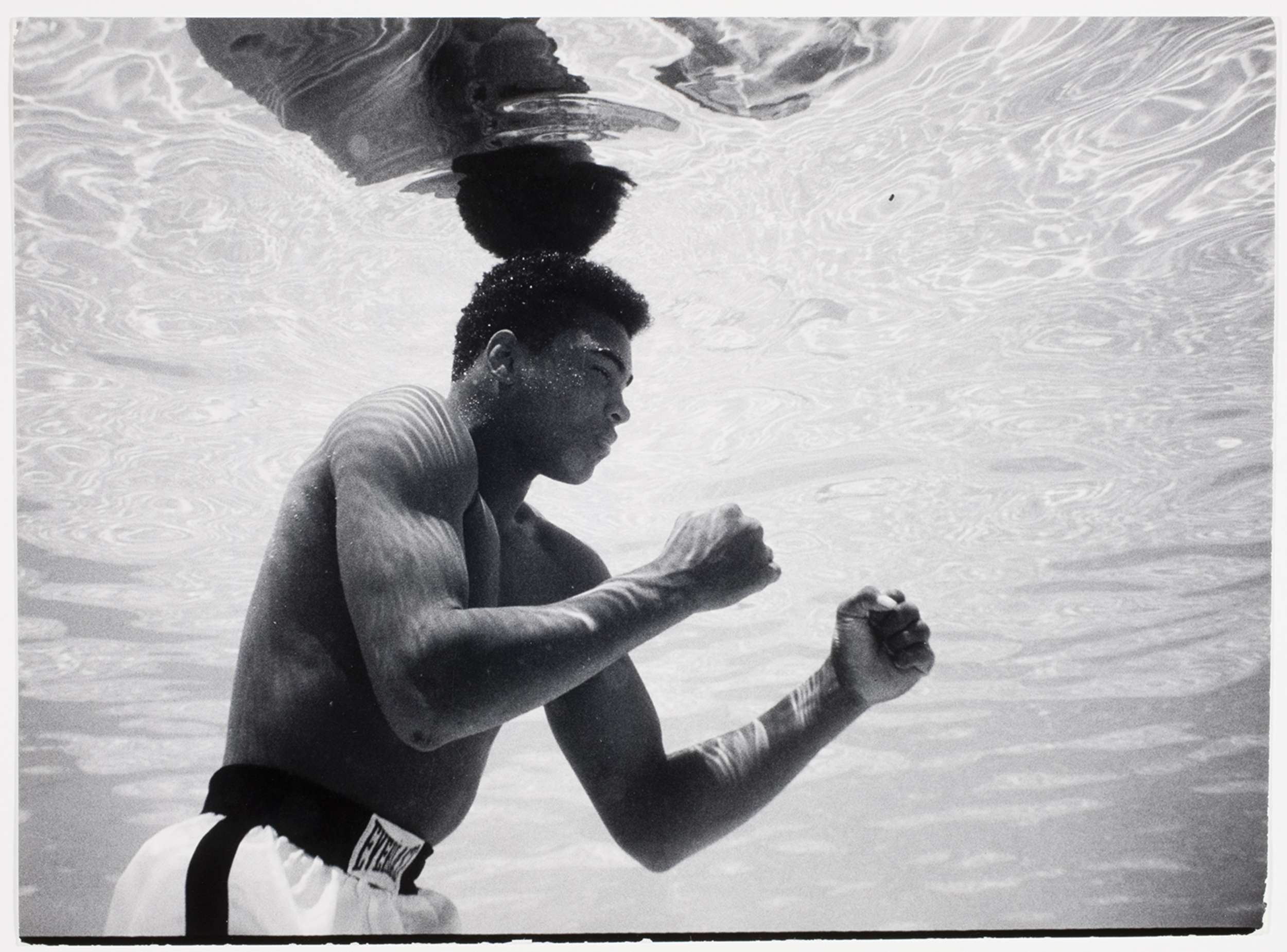[Cassius Clay training at Sir John Hotel pool, Miami] | International ...