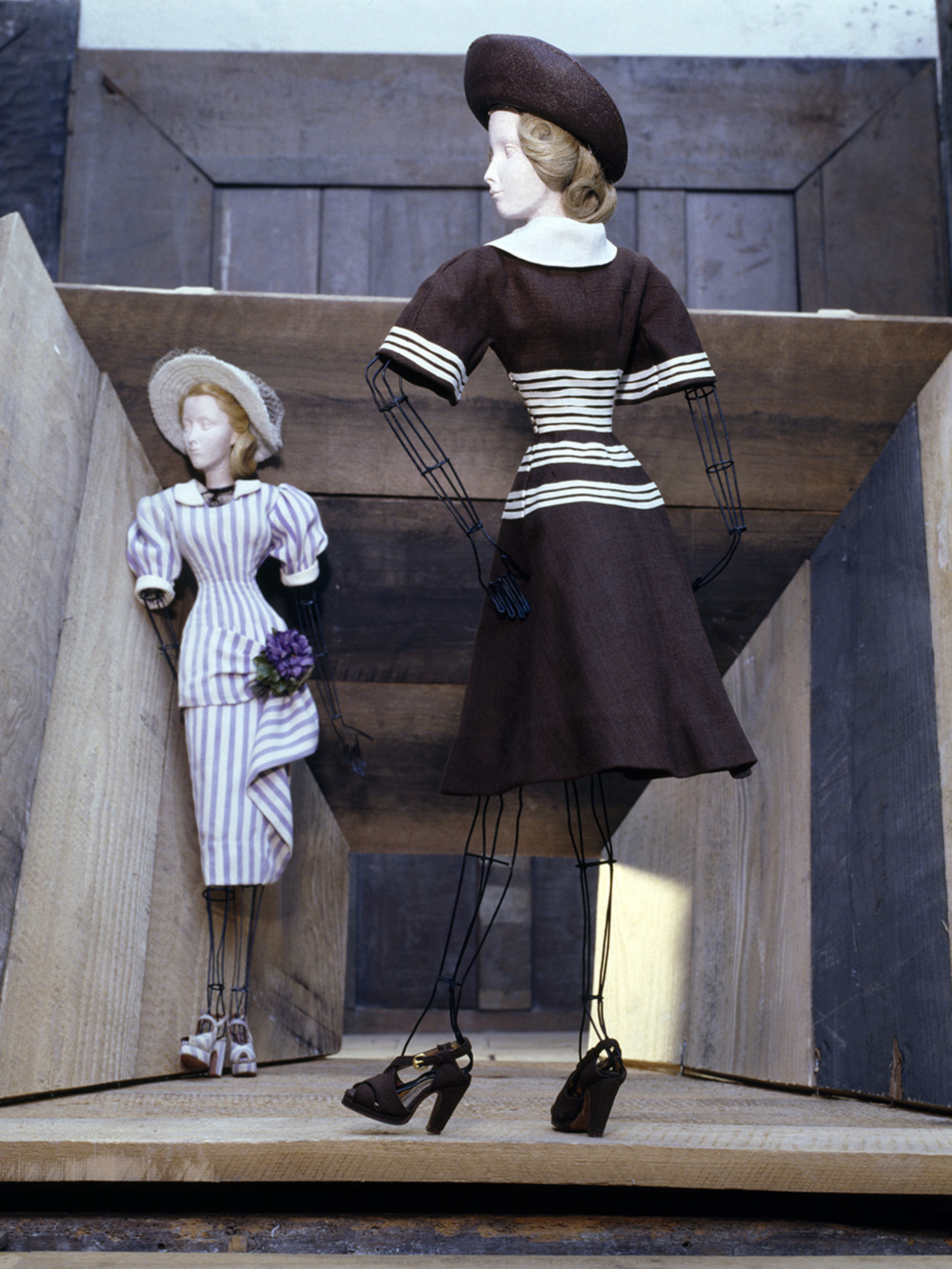 David Seidner: Paris Fashions, 1945 | International Center of Photography