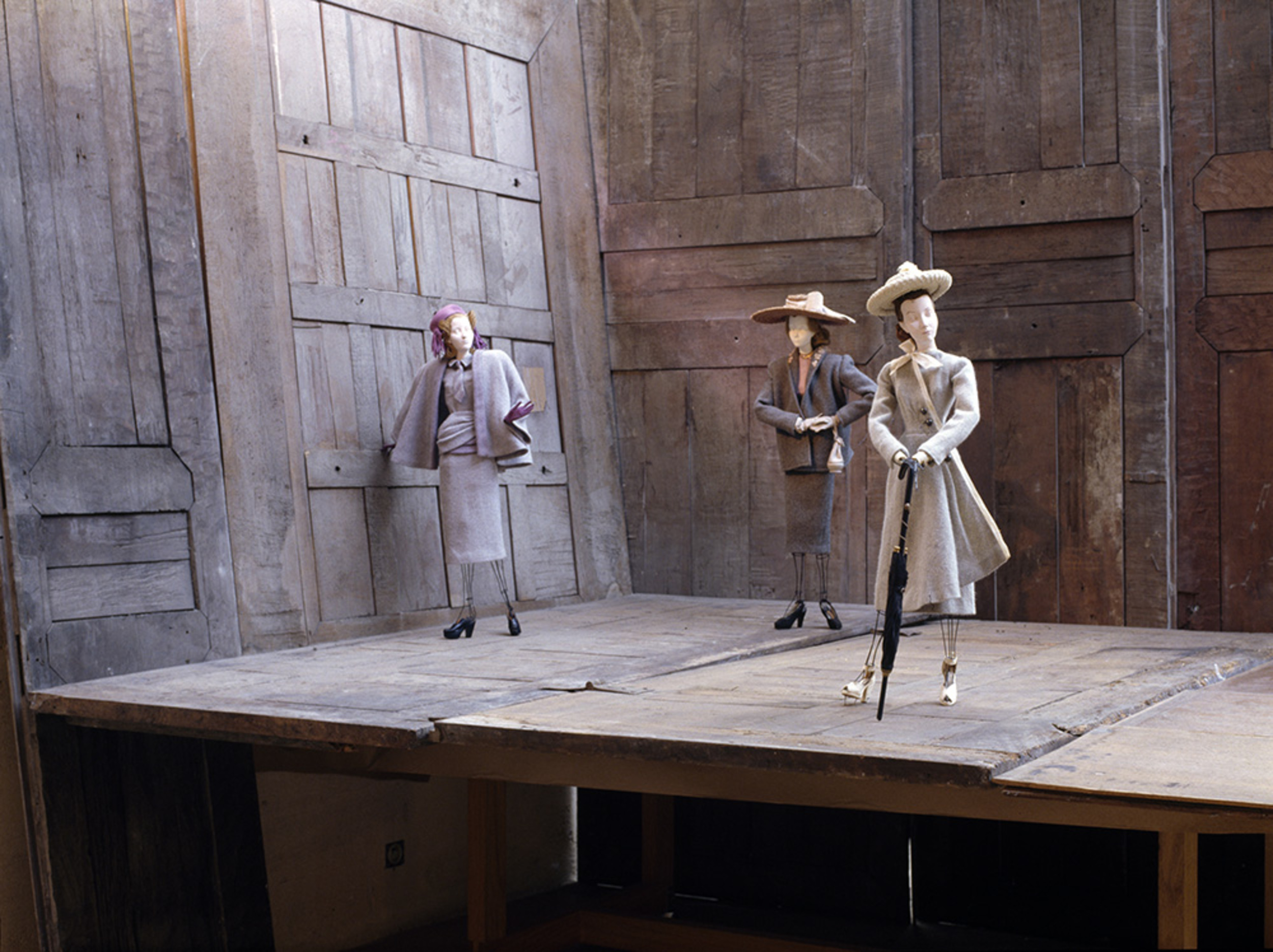 David Seidner: Paris Fashions, 1945 | International Center of Photography