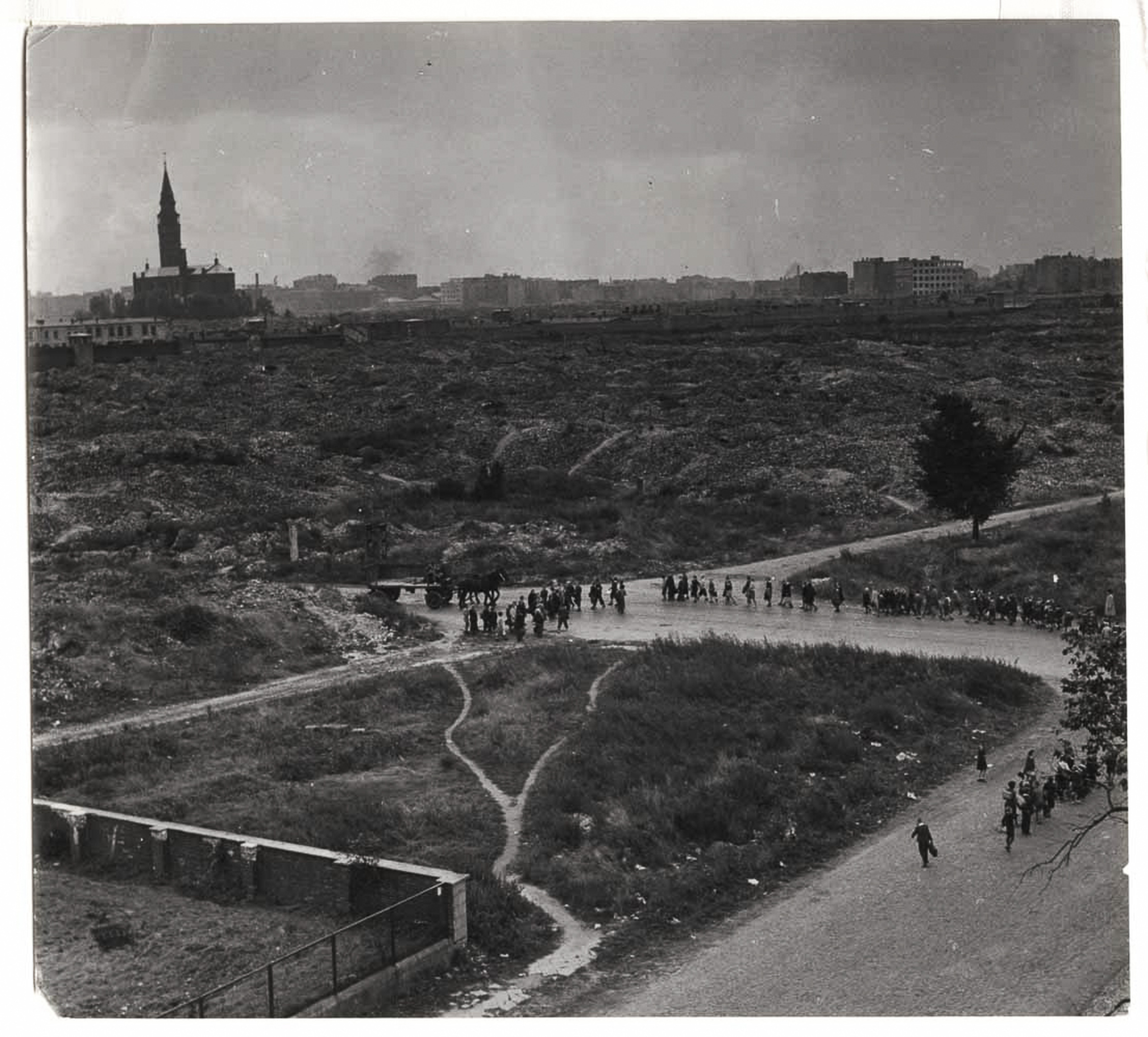 [Children walking through the ruins of the former Ghetto, Warsaw ...
