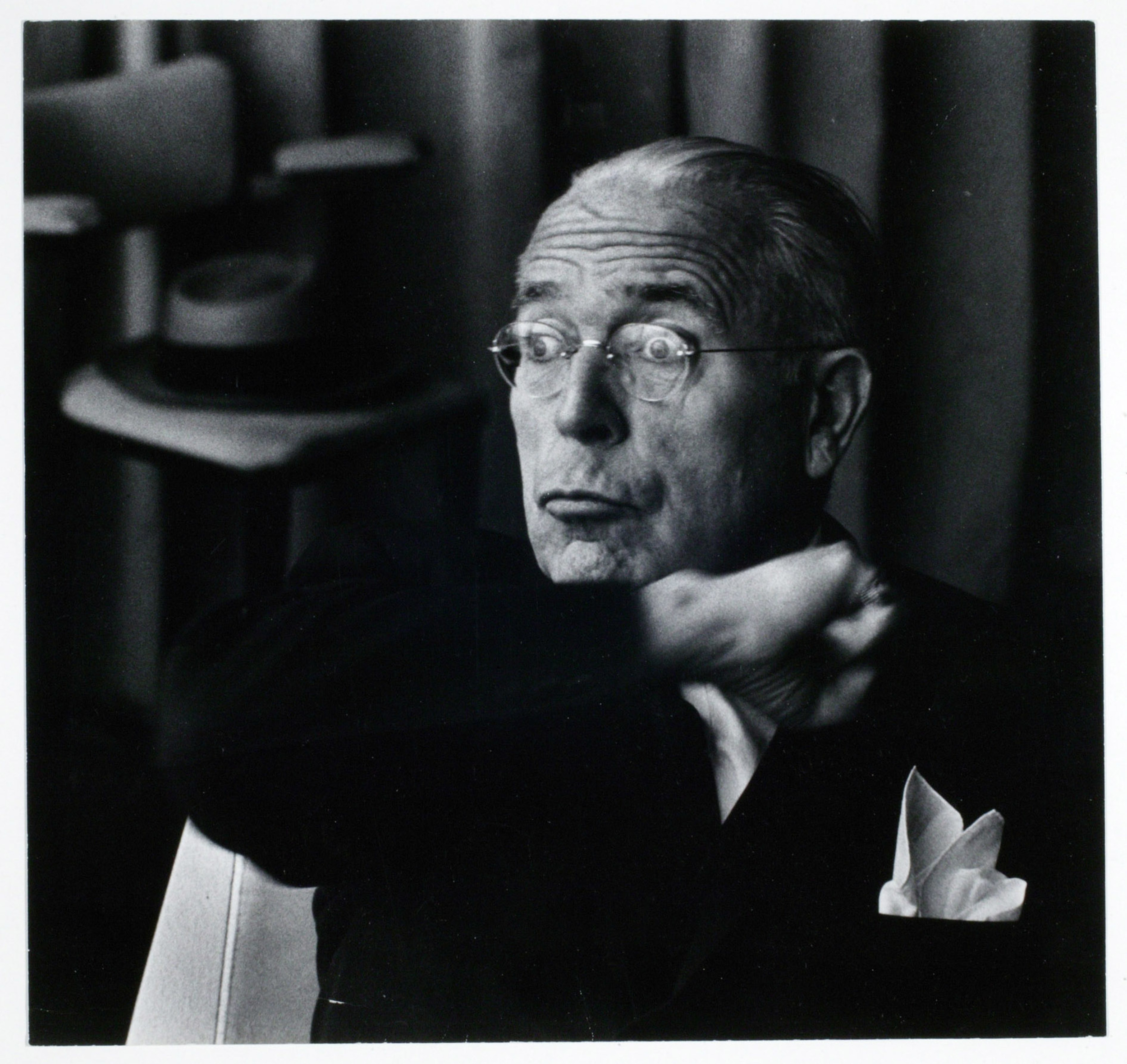 David L. Lawrence, Pittsburgh mayor, seated, gesturing with hand ...