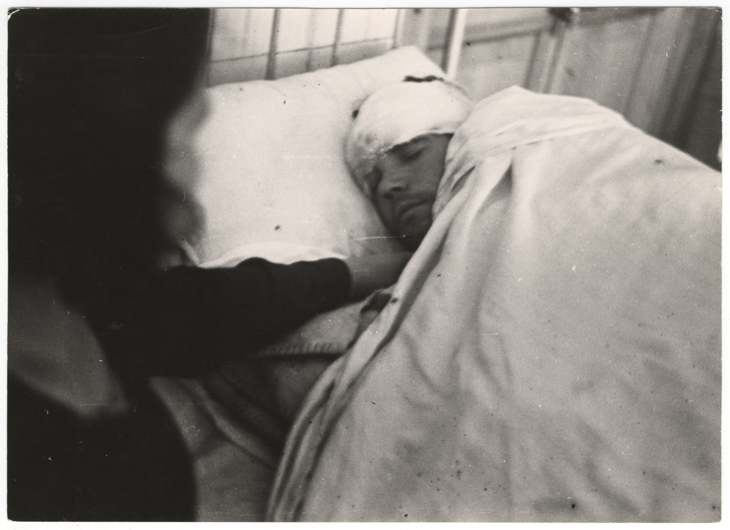 Photography Collection of Gerda Taro | ICP