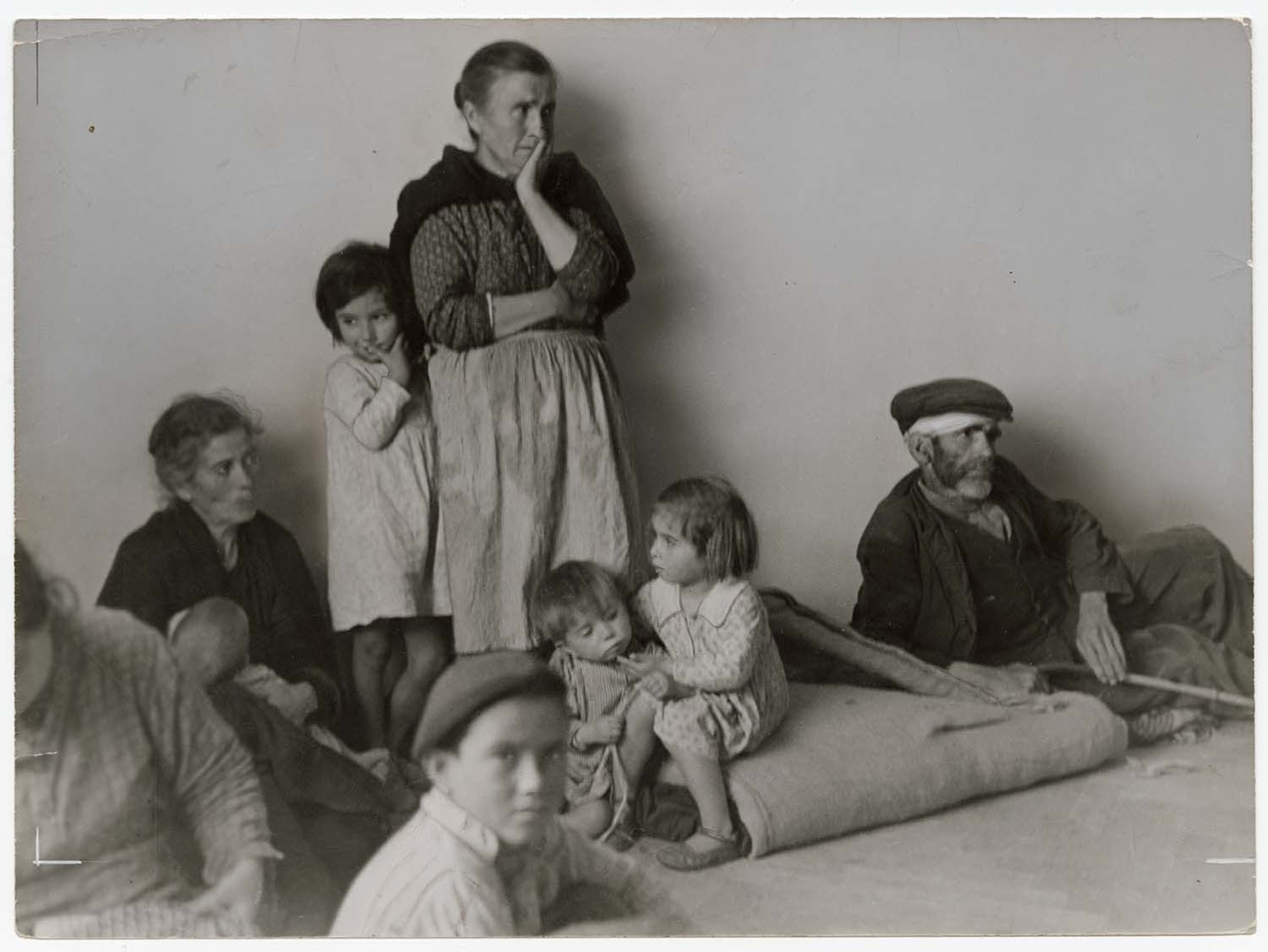 Photography Collection of Gerda Taro | ICP