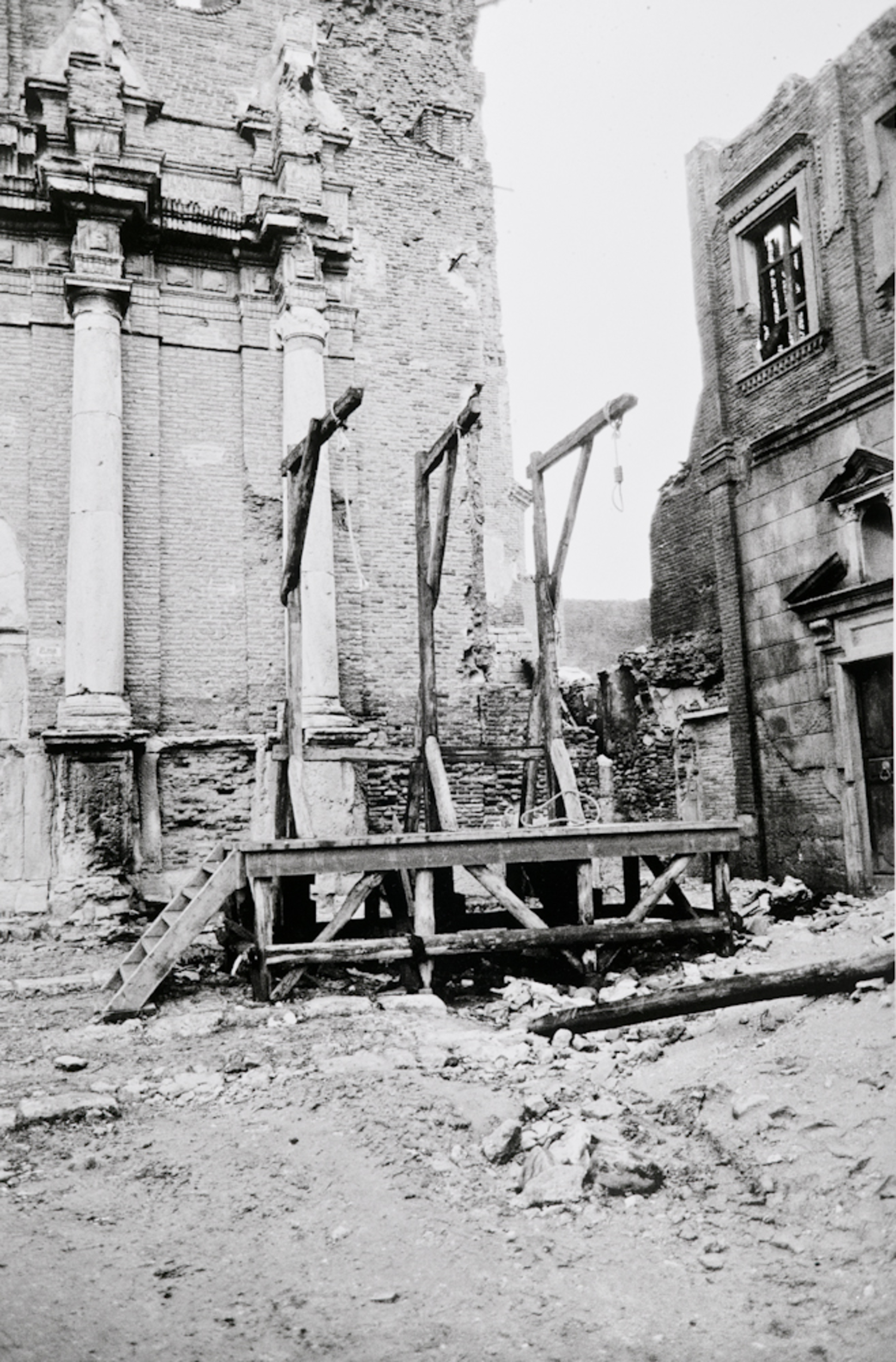 [The gallows with three nooses] | International Center of Photography
