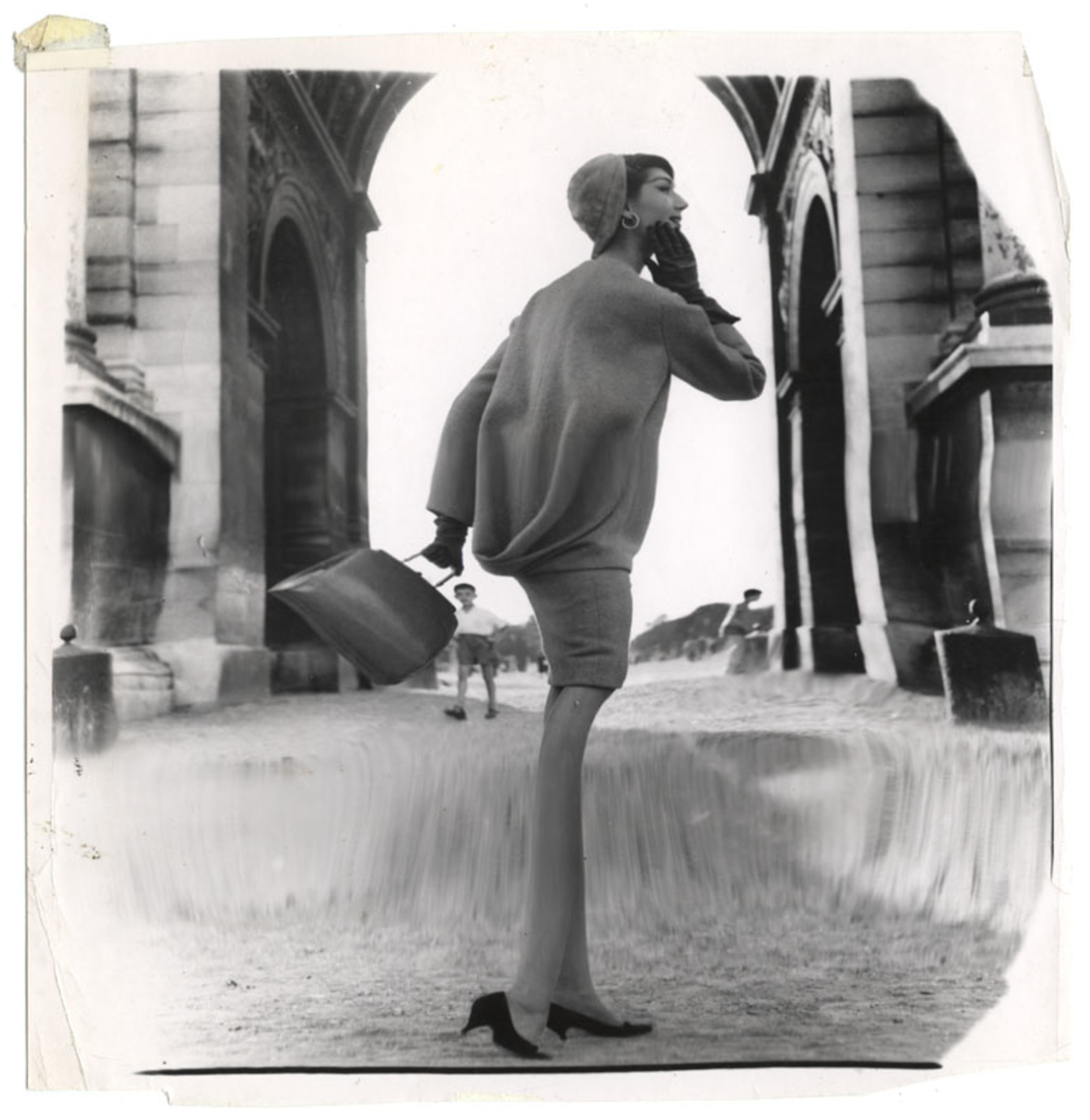 Woman model (distortion) | International Center of Photography