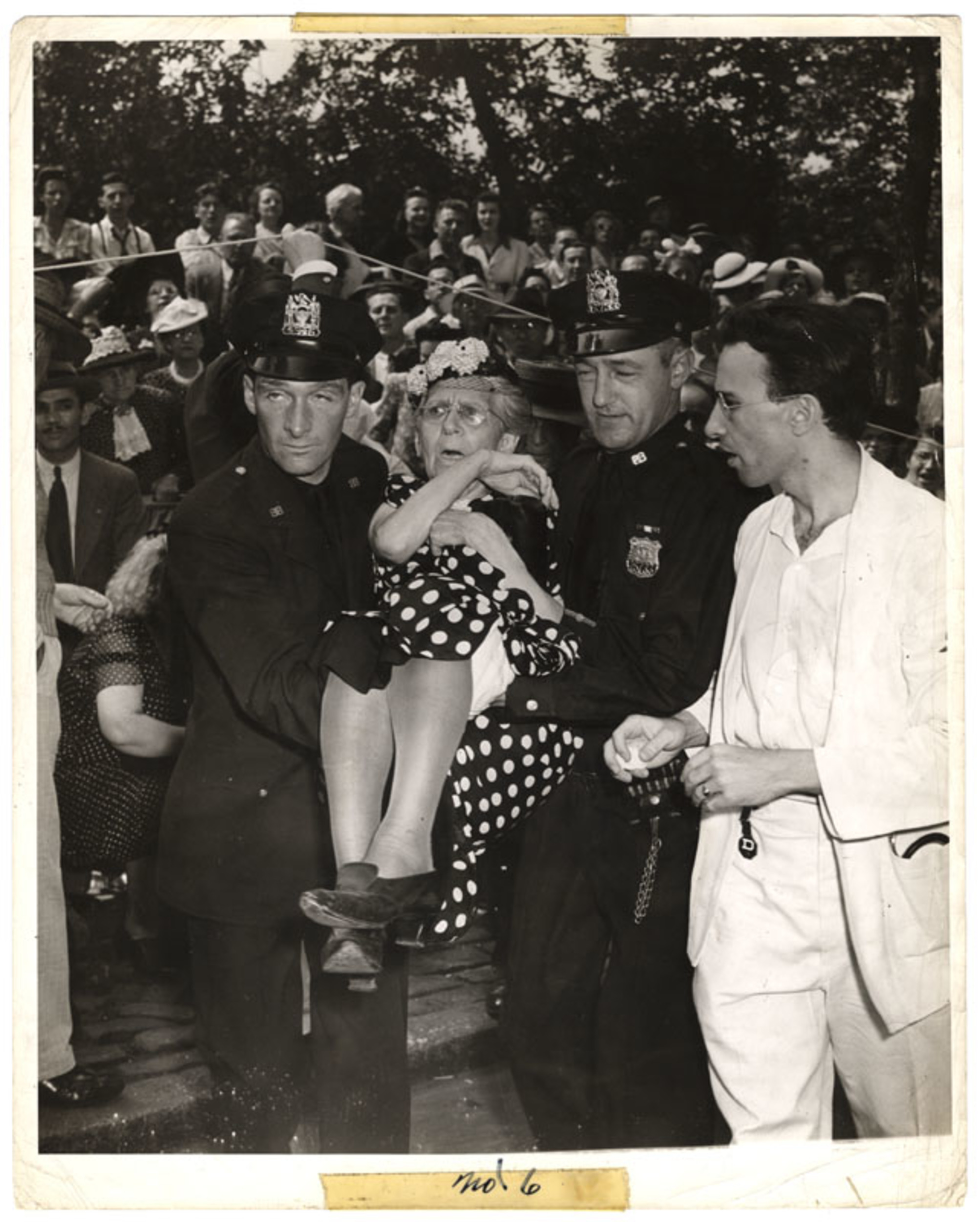 Weegee Archive, selections | International Center of Photography
