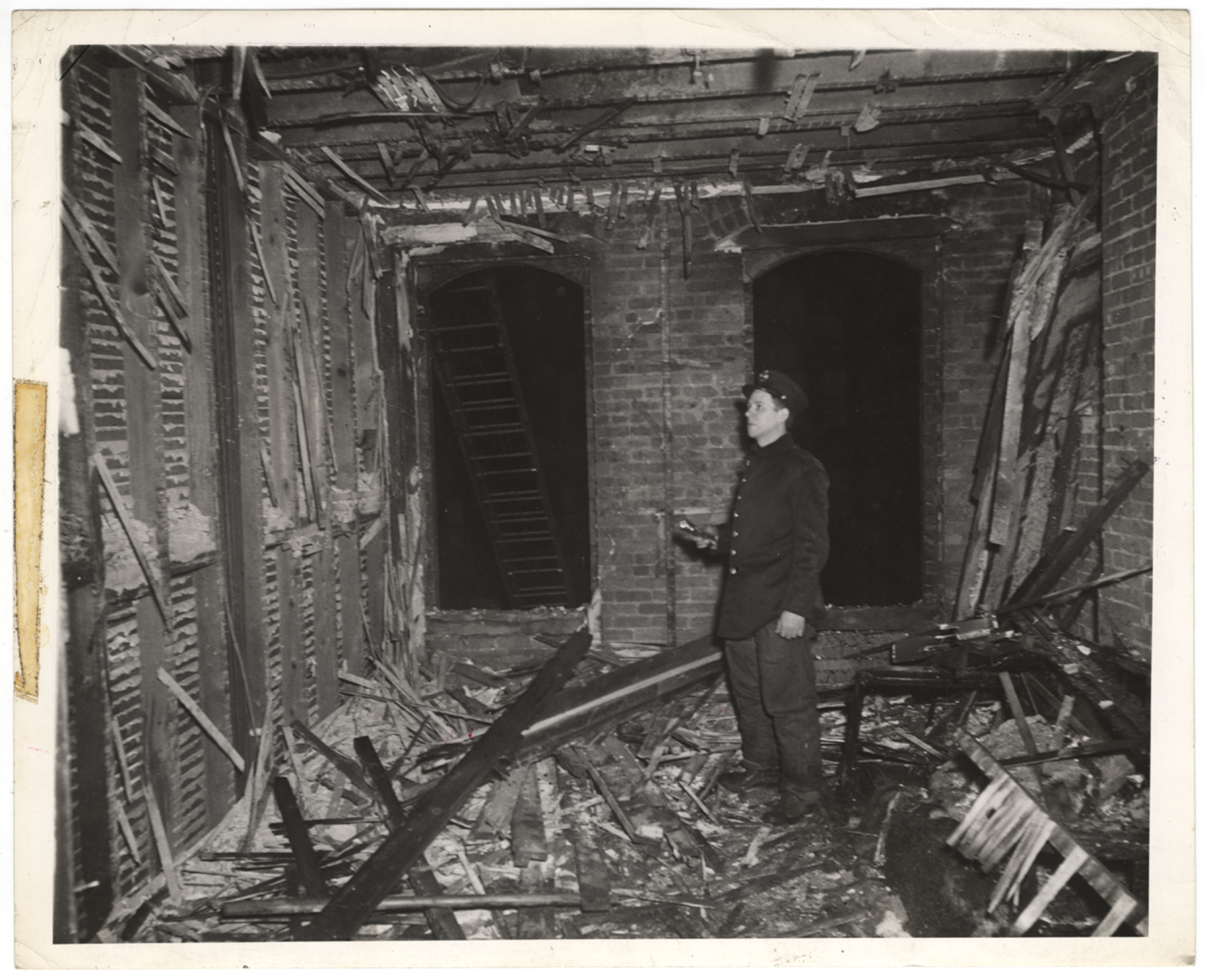 [Interior of tenement after a fire, New York] | International Center of ...