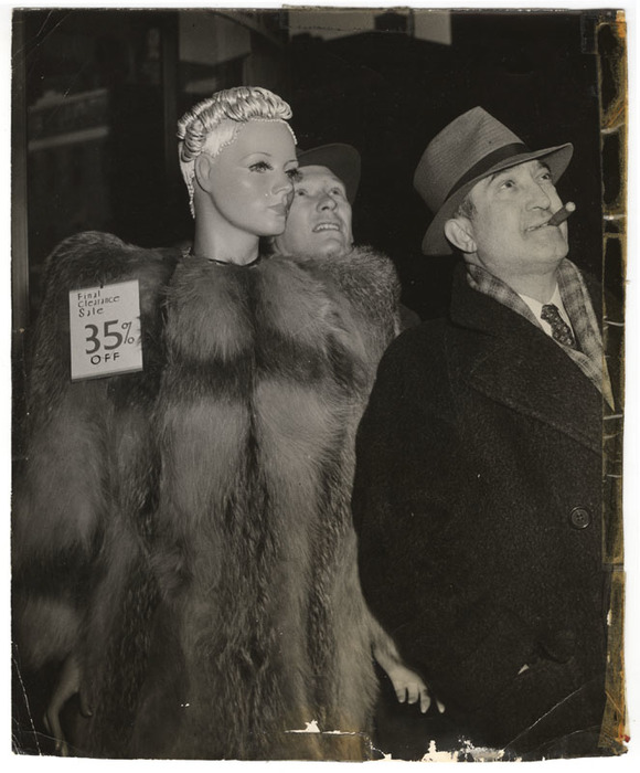 Fire on Fifth Avenue | 1International Center of Photography