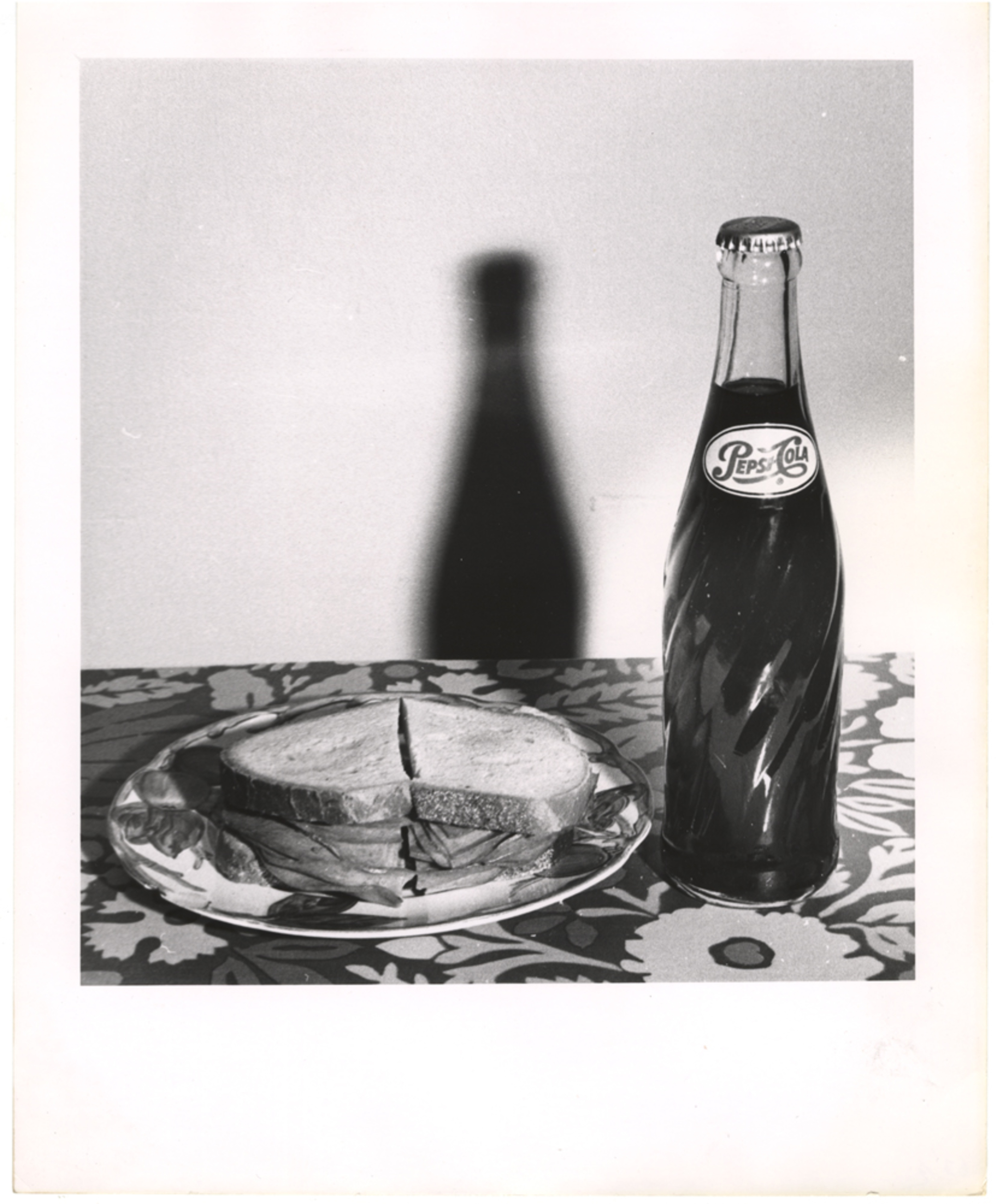 [sandwich and soda] | International Center of Photography