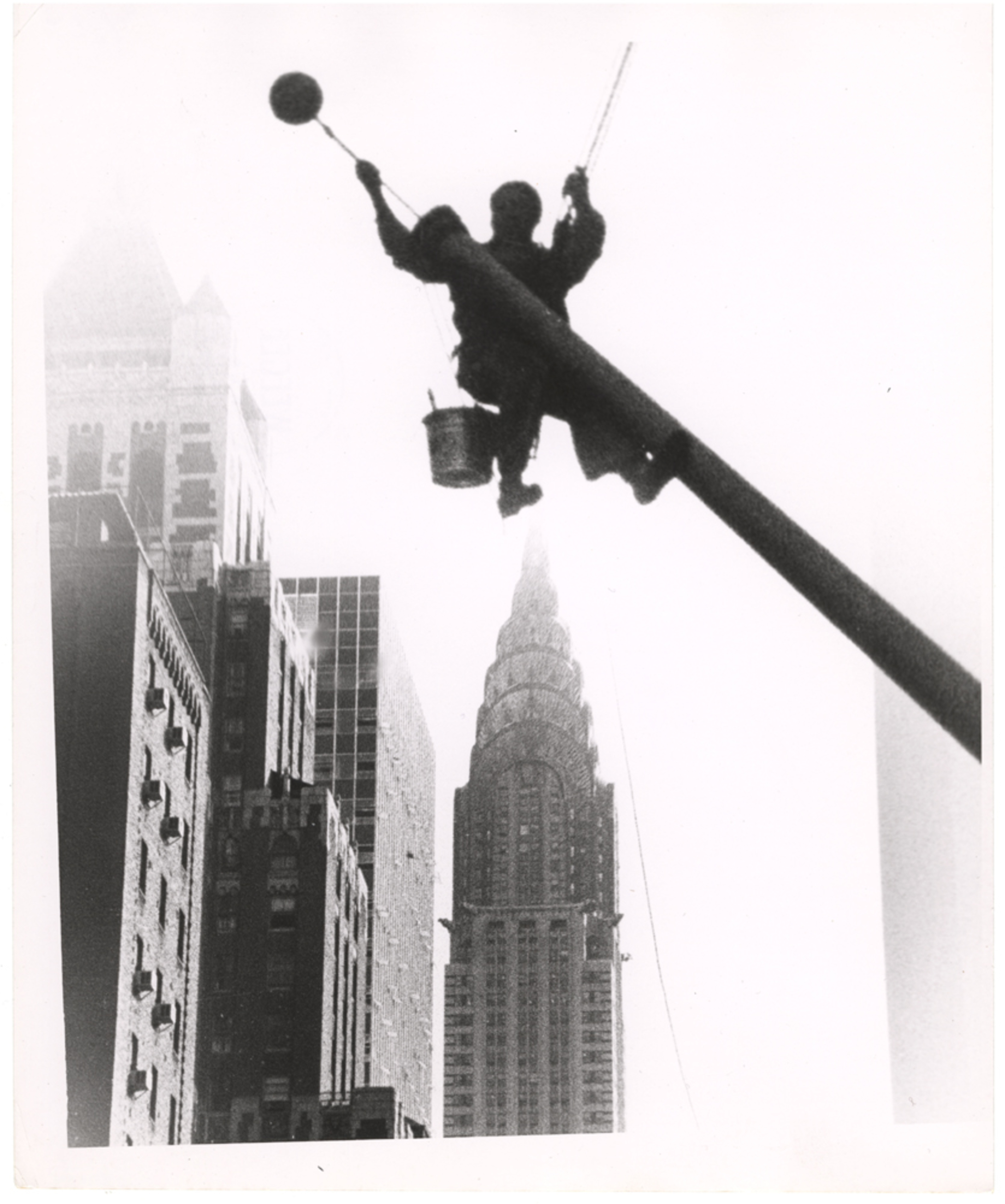 Flag Pole Painter, Waldorf Astoria Hotel | International Center of ...