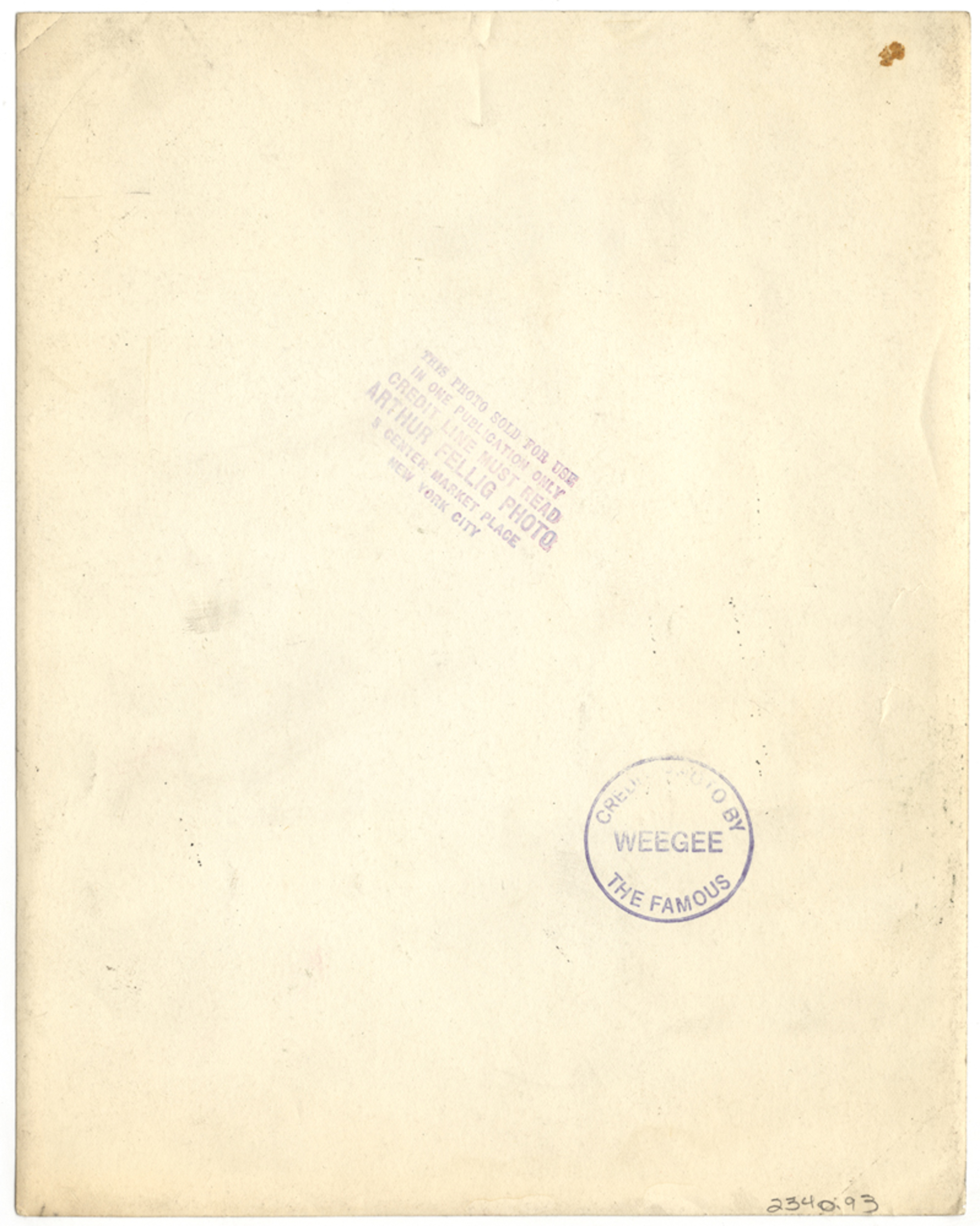 Eloping Philly Couple, Mabel Williamson and Malcom Gehbauer, held by ...