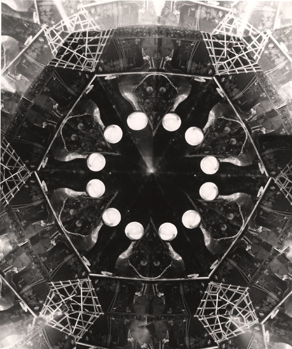 (Circus Seal Act) | International Center of Photography