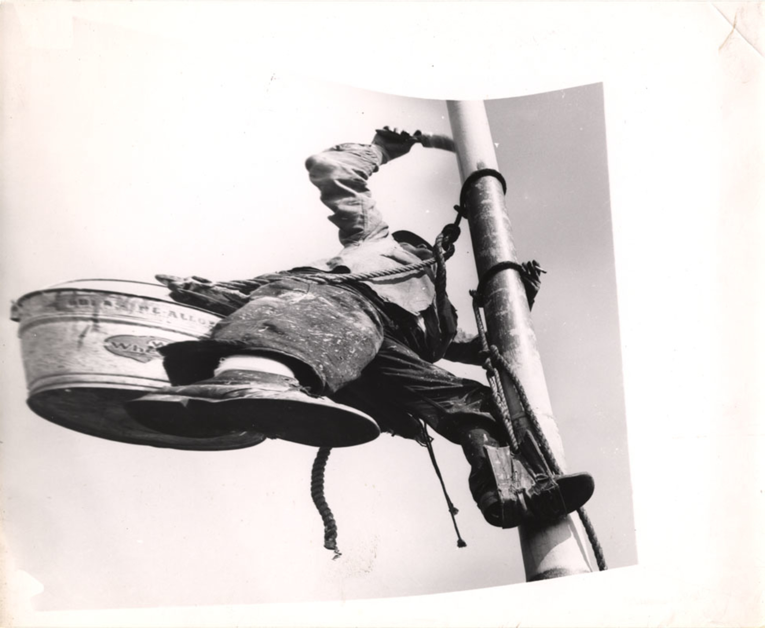 [Flag pole painter distortion] | International Center of Photography