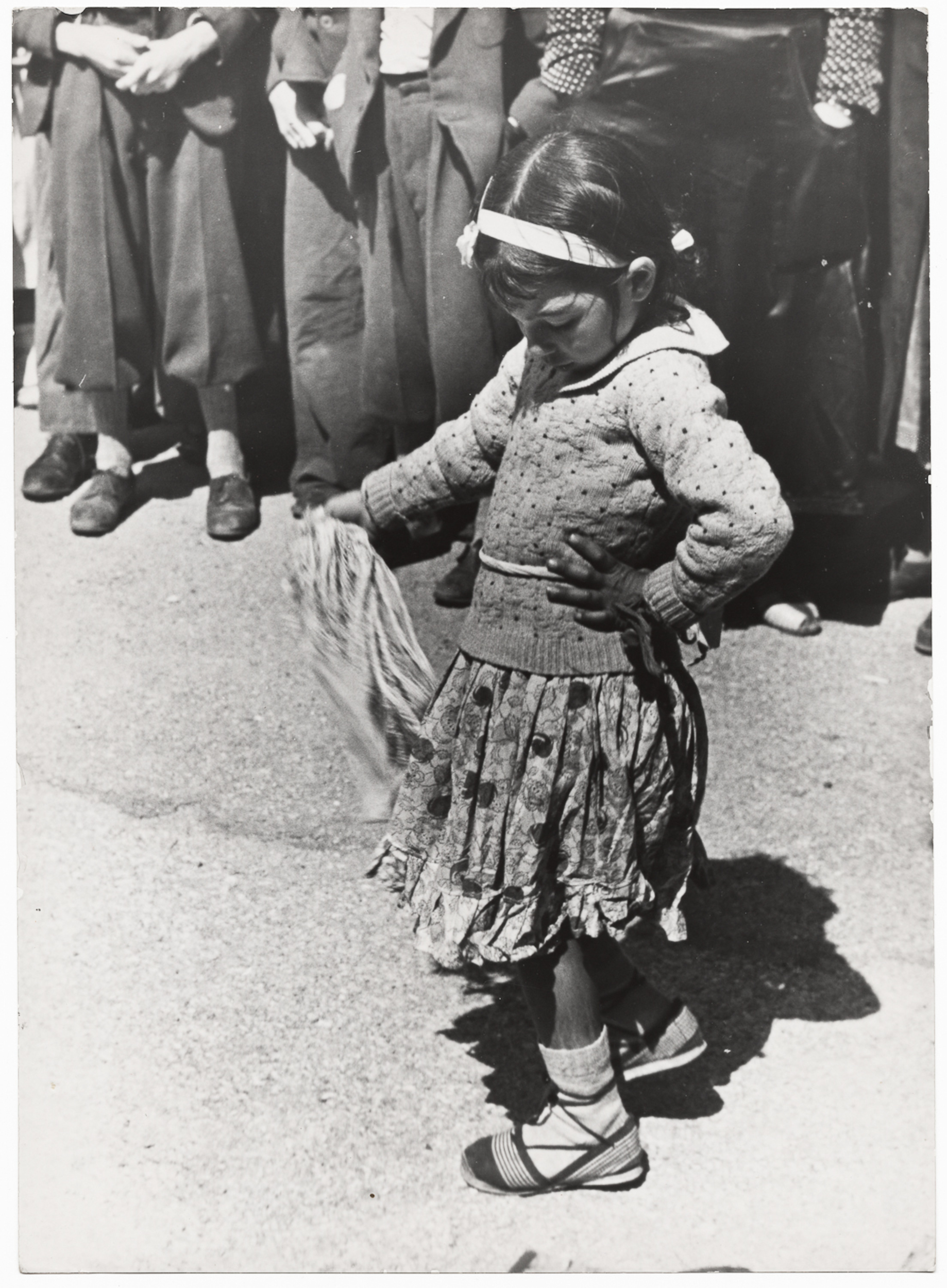 [Gypsy little gypsy girl dancing on the street, France] | International ...