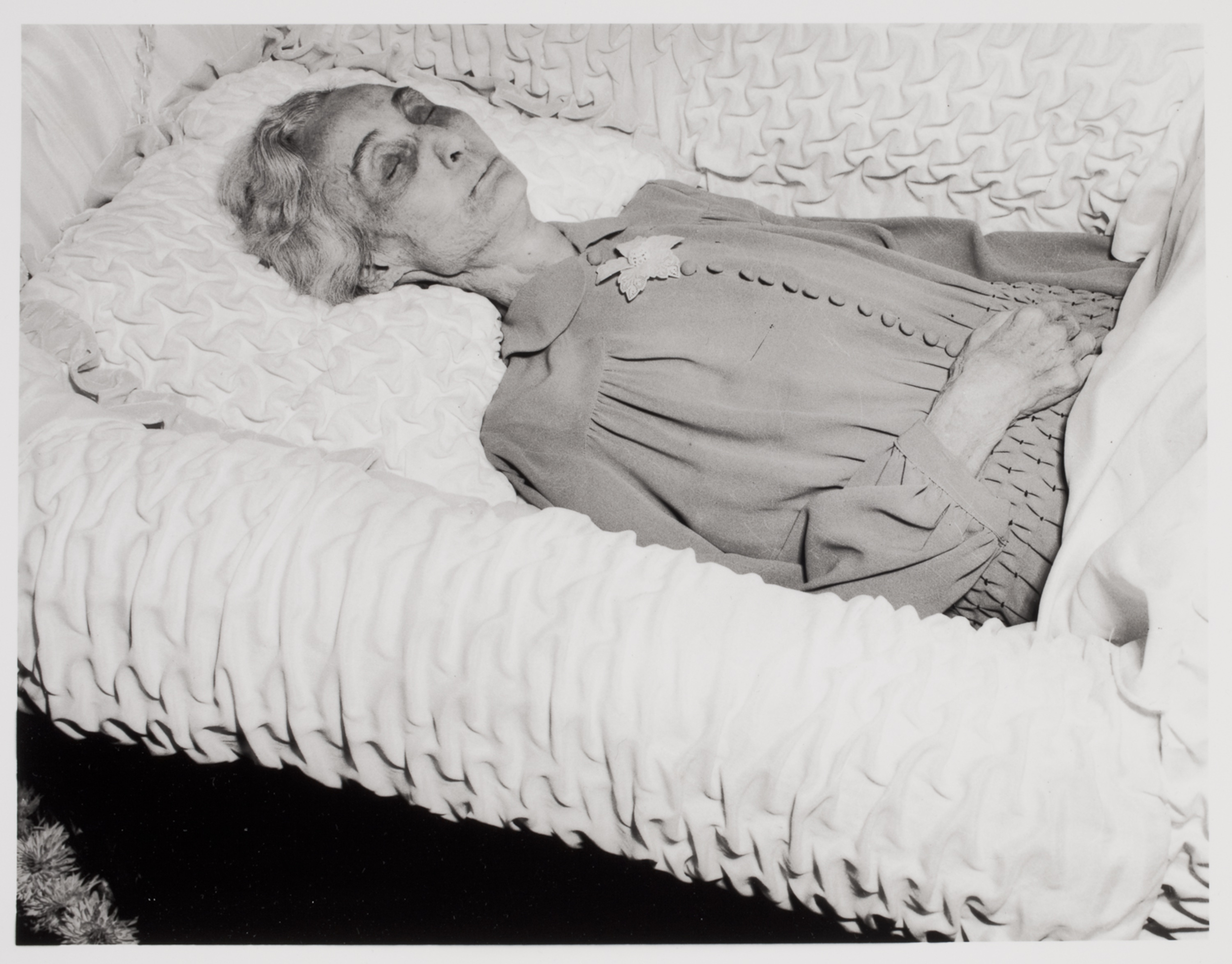 [Postmortem woman] | International Center of Photography