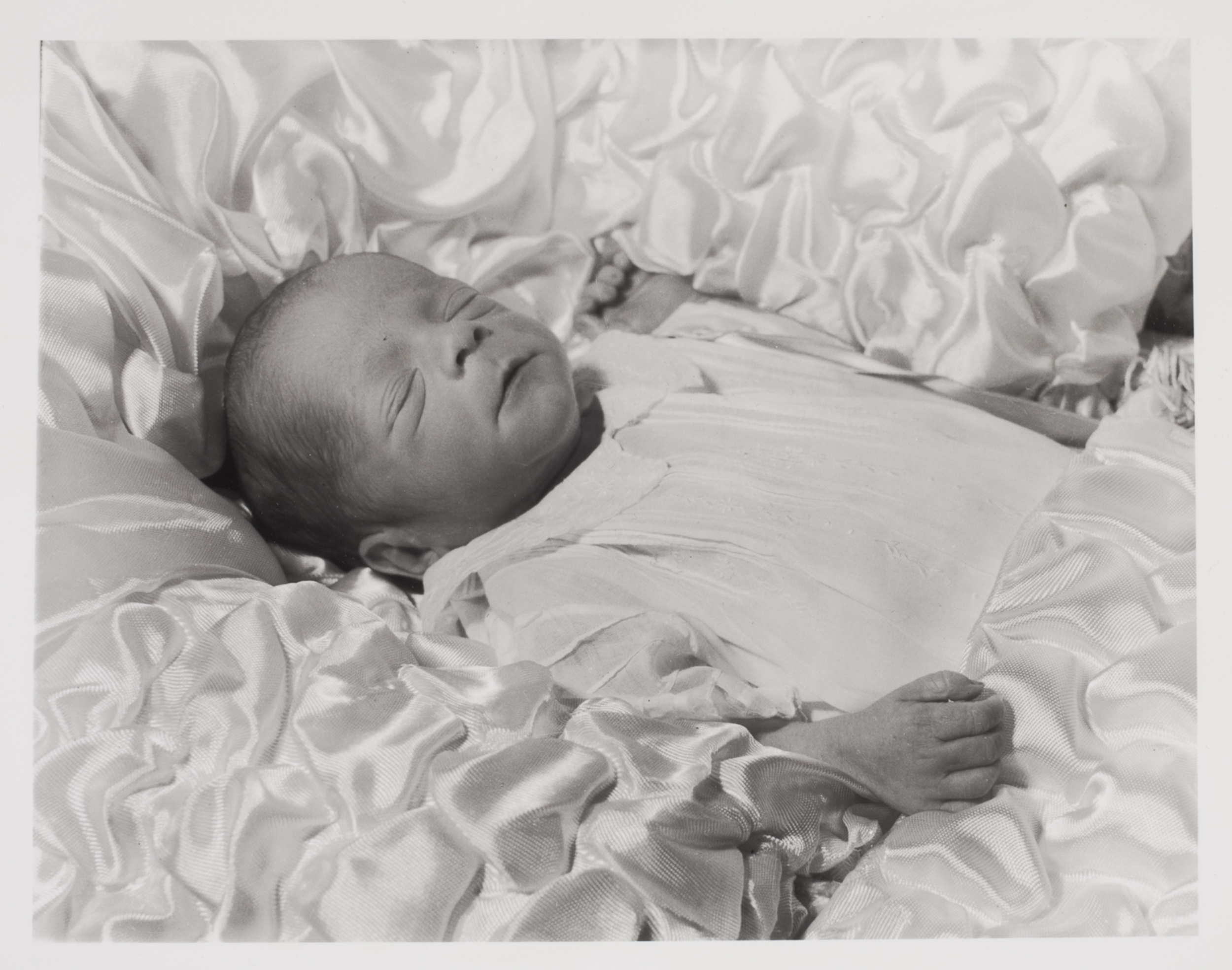 [Postmortem child] | International Center of Photography