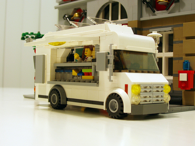 The LEGO FOOD TRUCK - Mobile Food News